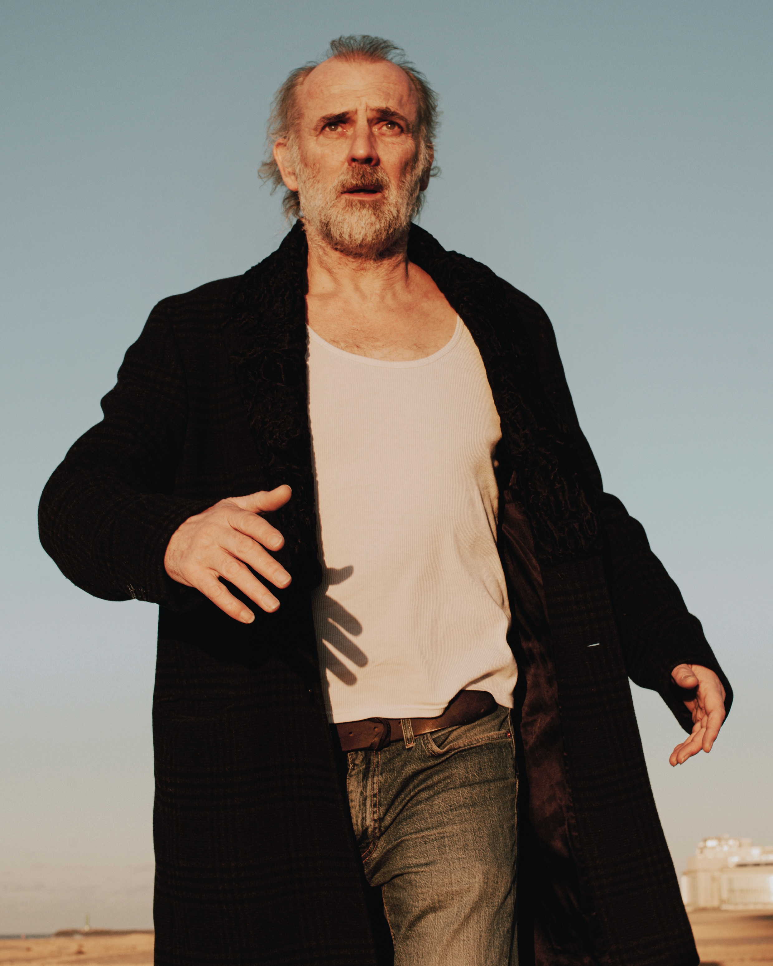 Acteur Sam Louwyck: ‘Ik weiger om mee te doen aan al die preventieve ...