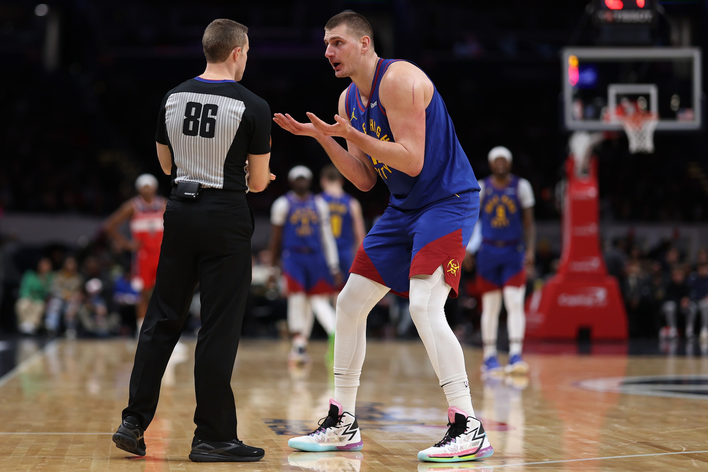 Met Jokic en Embiid maken lange basketballers weer de dienst uit in de ...