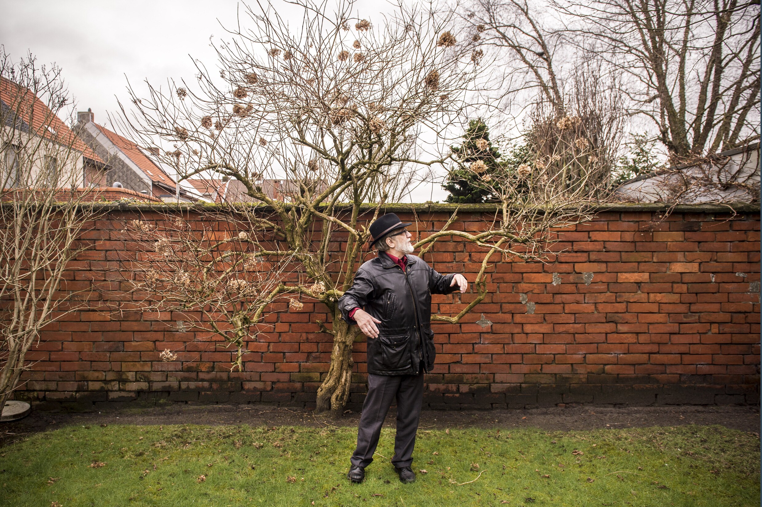 Herman Brusselmans brengt hulde aan Walter van den Broeck: ‘Brief aan ...