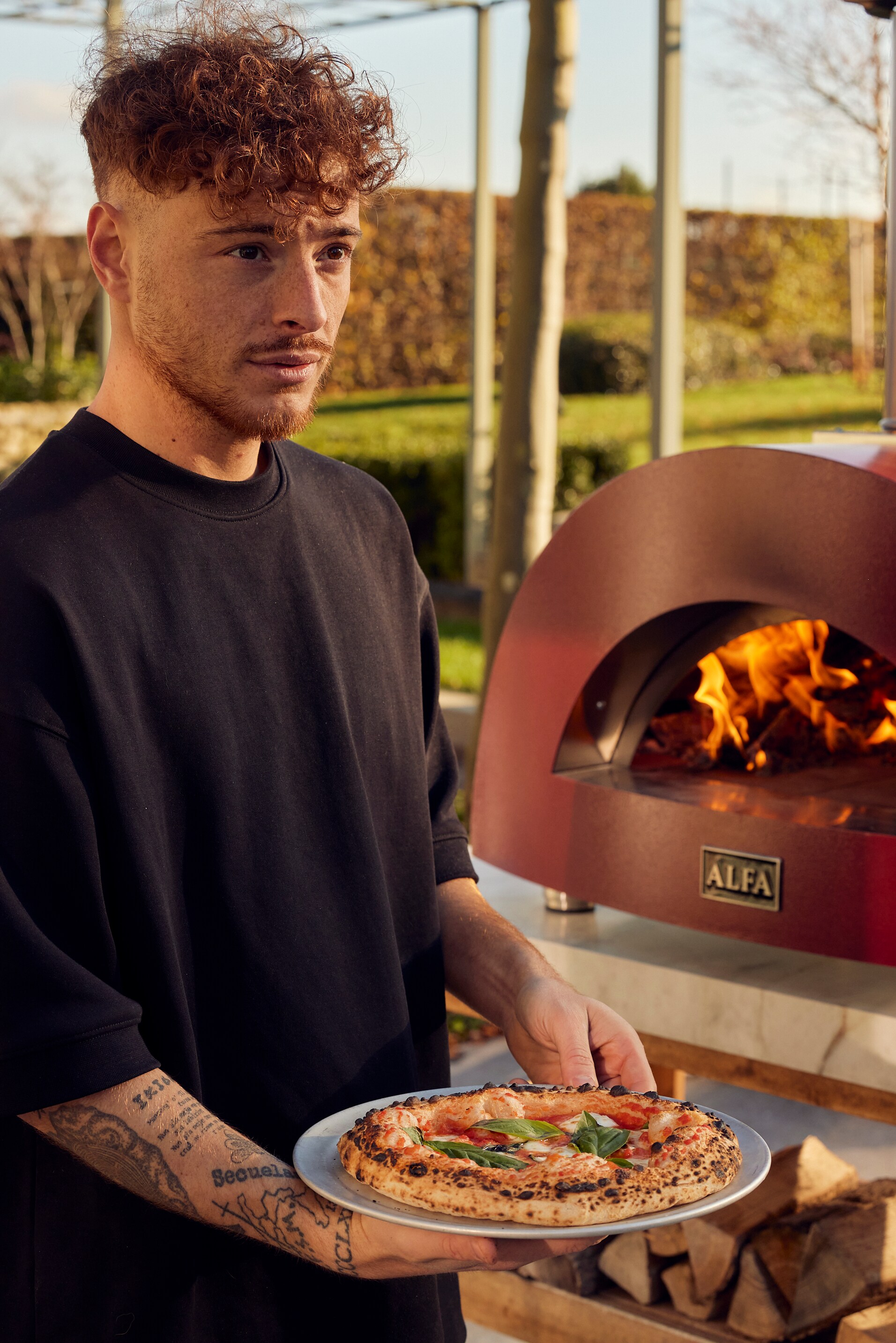 ‘Doe dit nooit, maar echt nooit, met je pasta’: Italiaanse topchefs ...