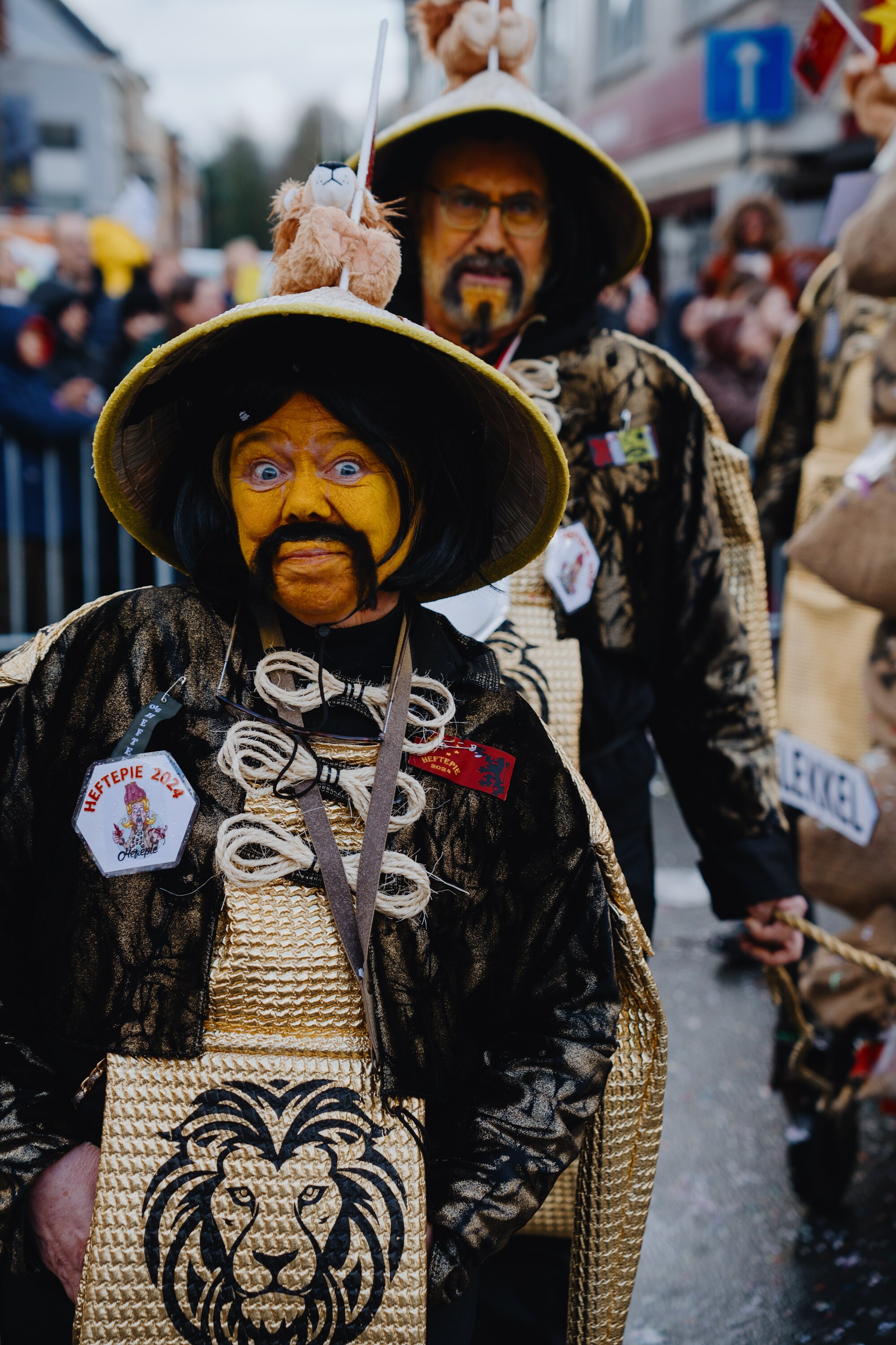 Carnavalsstoet trekt door Aalst: ‘Andel en betel!’ | De Morgen