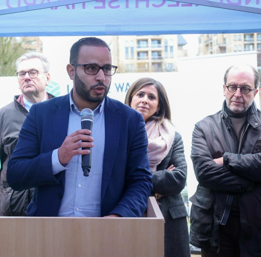 Lotfi Mostefa (PS), die in opspraak kwam wegens onterecht uitgekeerde ...