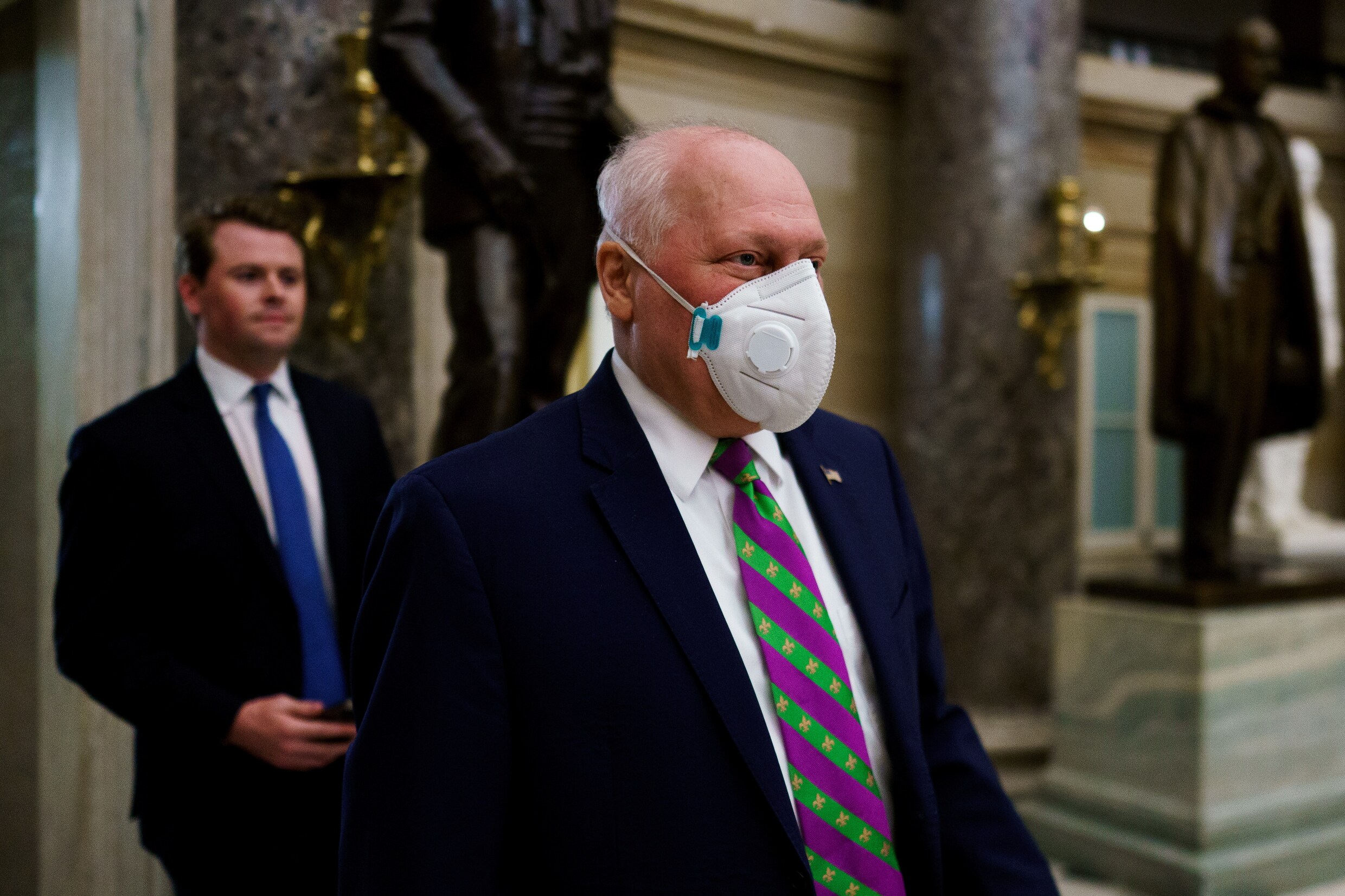 Huis VS begint afzettingsprocedure tegen minister van Binnenlandse ...