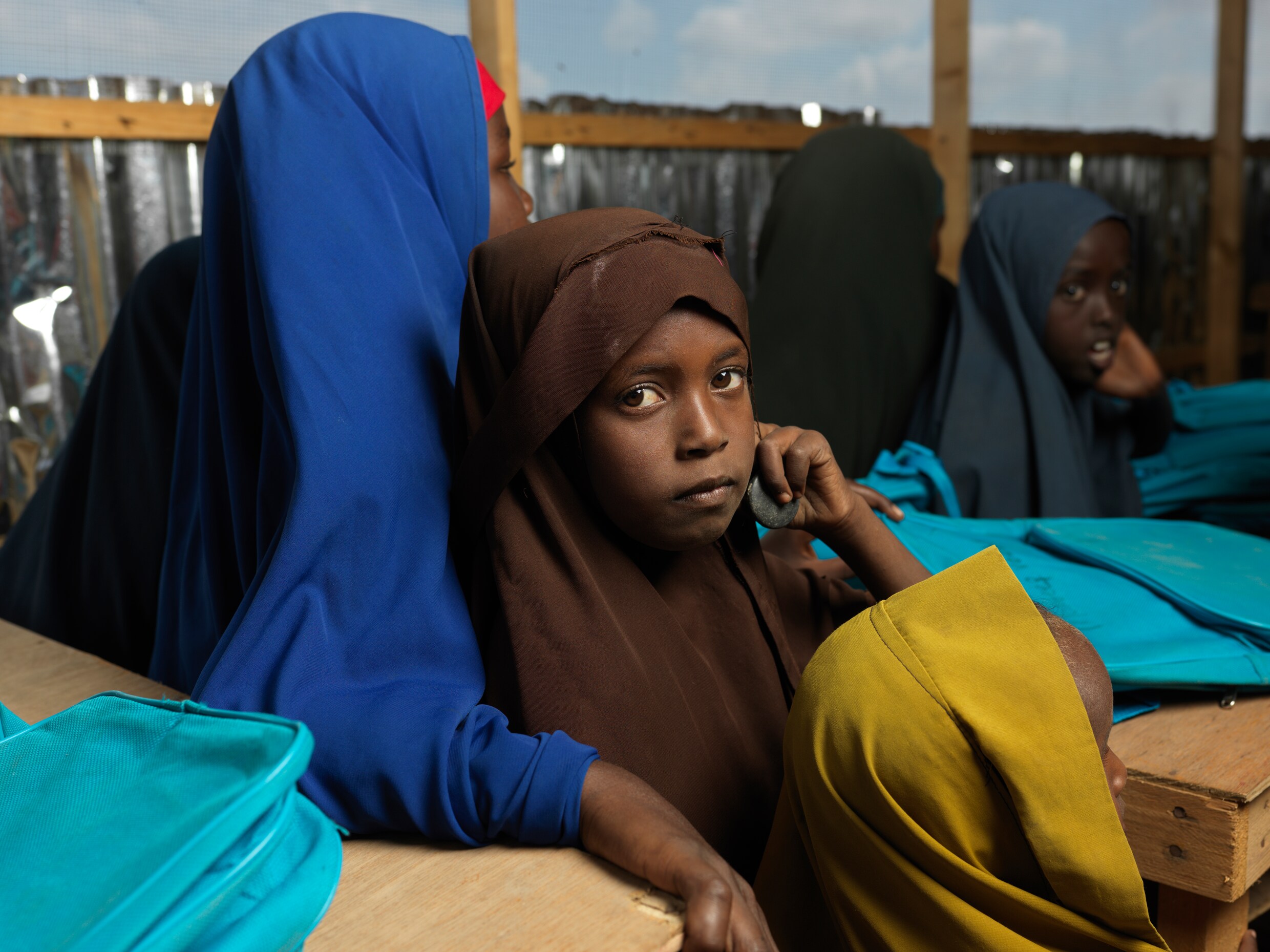 Bang afwachten in de kampen van Somalië, land van extremen | De Morgen