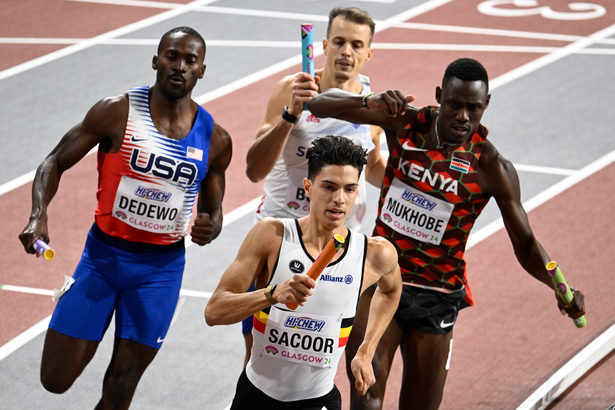 Belgian Tornados kronen zich tot wereldkampioen op 4x400 meter, brons ...