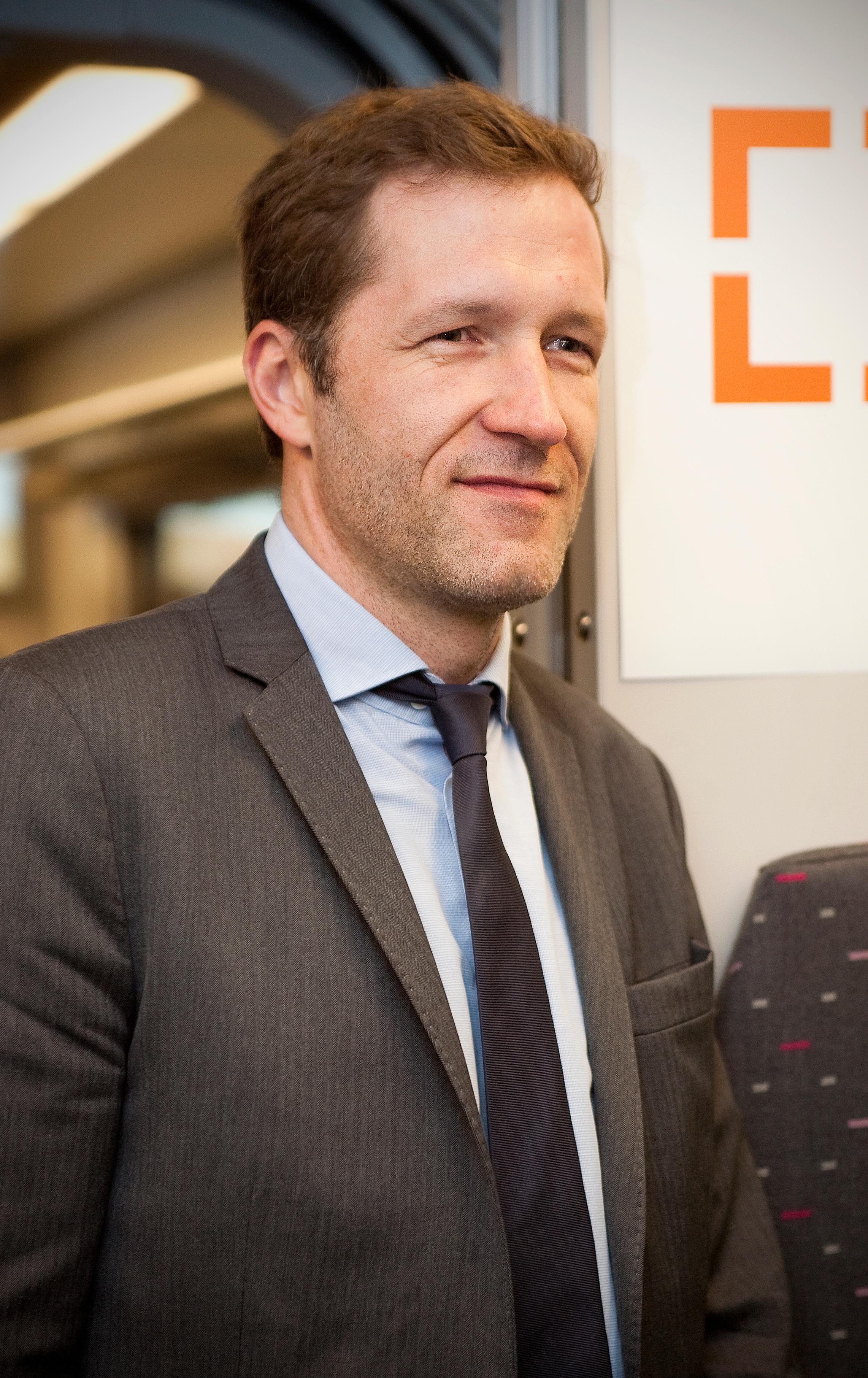 Paul Magnette naar Doha voor dertiende UNCTAD-conferentie | De Morgen