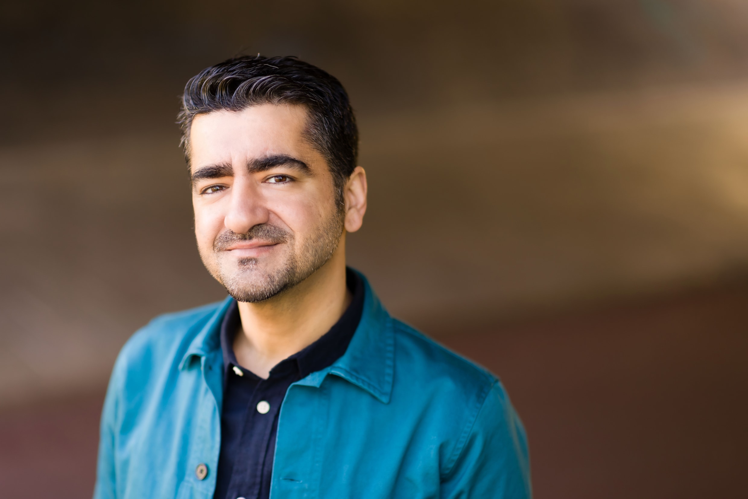 De hoofdpersoon in de nieuwe roman van Murat Isik is tam en braaf. En ...