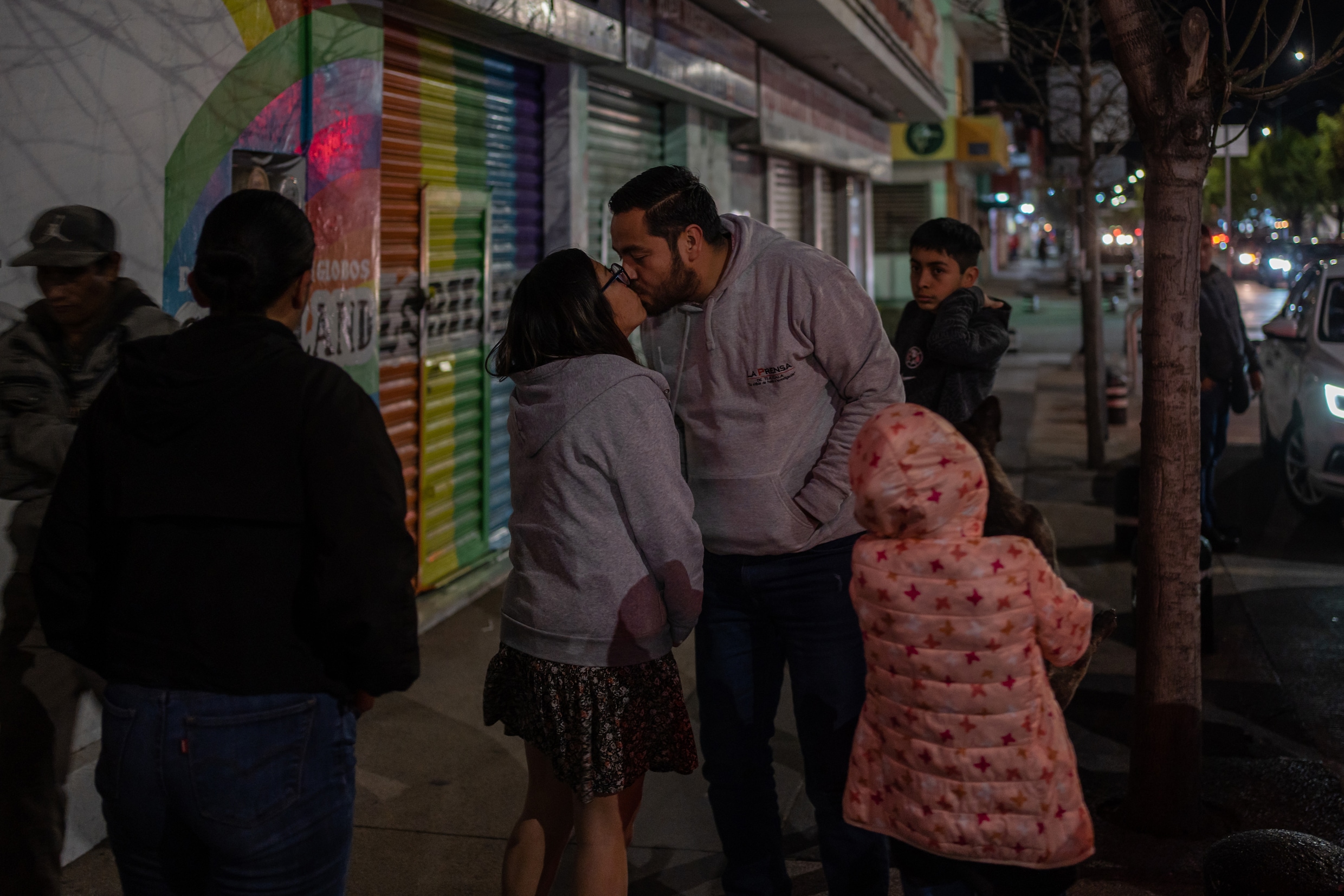 Klem tussen ‘het zwaard en de muur’: wie verslag doet van het geweld en ...