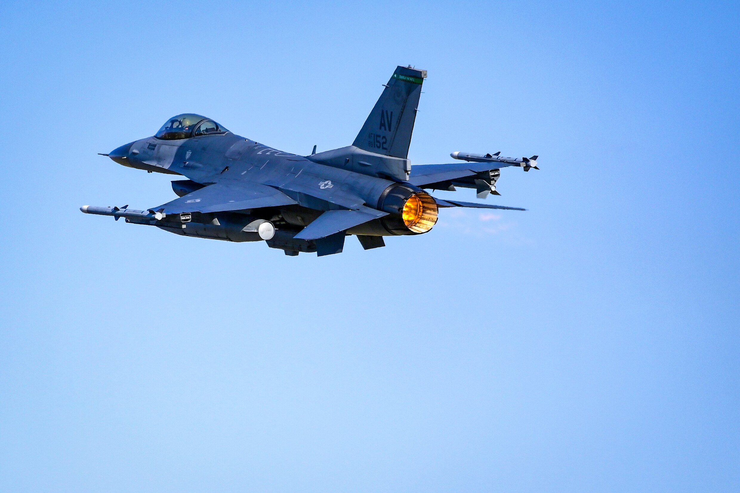 Net nu Rusland zijn luchtmacht steeds meer inzet, botst Oekraïne op ...