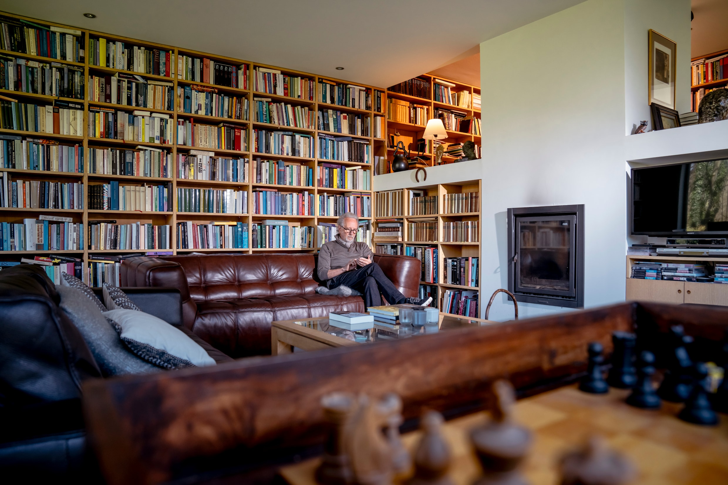 ‘Het leek alsof ik een soort moord beging op mijn bibliotheek’: de ...