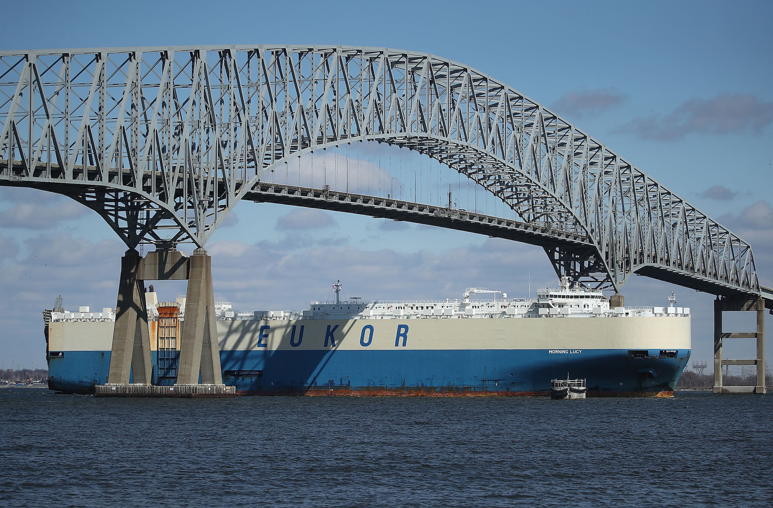 Brug stort in bij Baltimore na aanvaring containerschip: schip zou voor ... Brug stort in bij Baltimore na aanvaring containerschip: schip zou voor ...