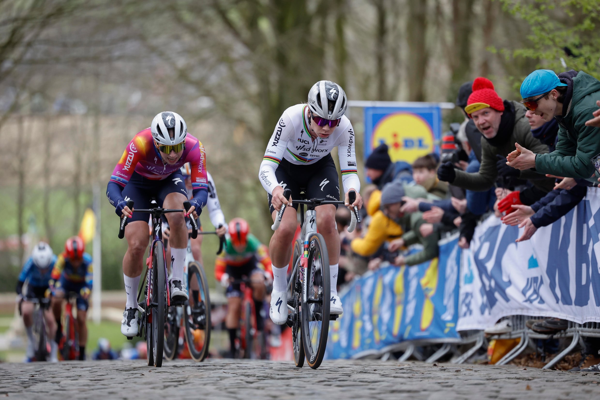 Kopecky mikt op recordzege: ‘De Ronde van Vlaanderen rijd ik met de ...