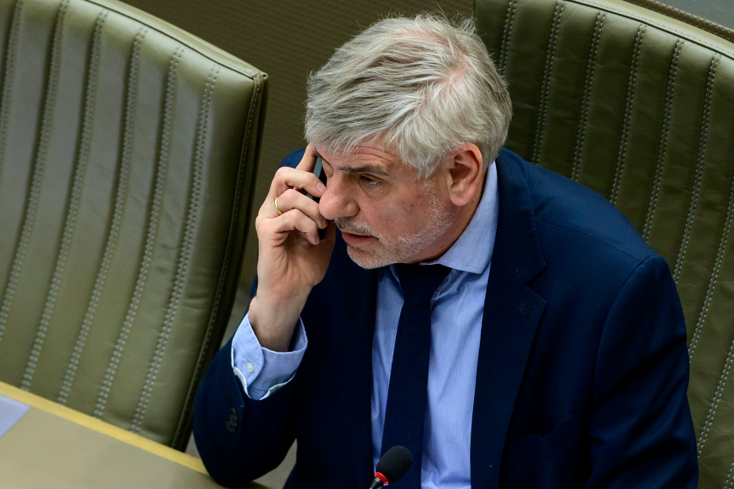 Vlaams Belang worstelt met buitenlandse inmenging: ‘Mocht ik dit ...