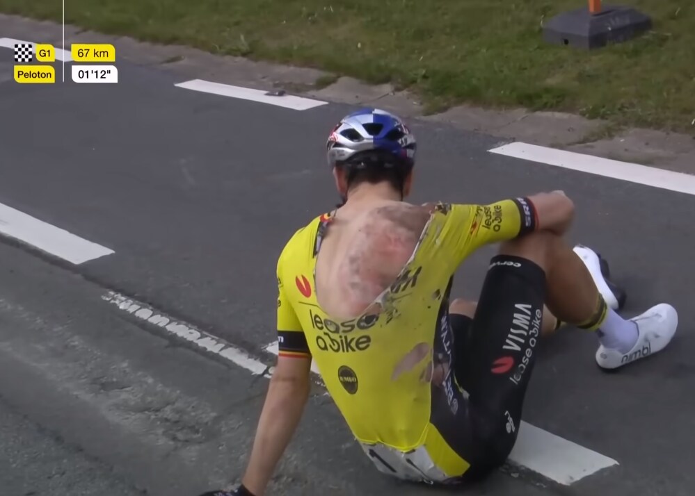 Van Aert, een jaar na de val: ‘Ik laat vanaf nu niets meer liggen’ | De ...