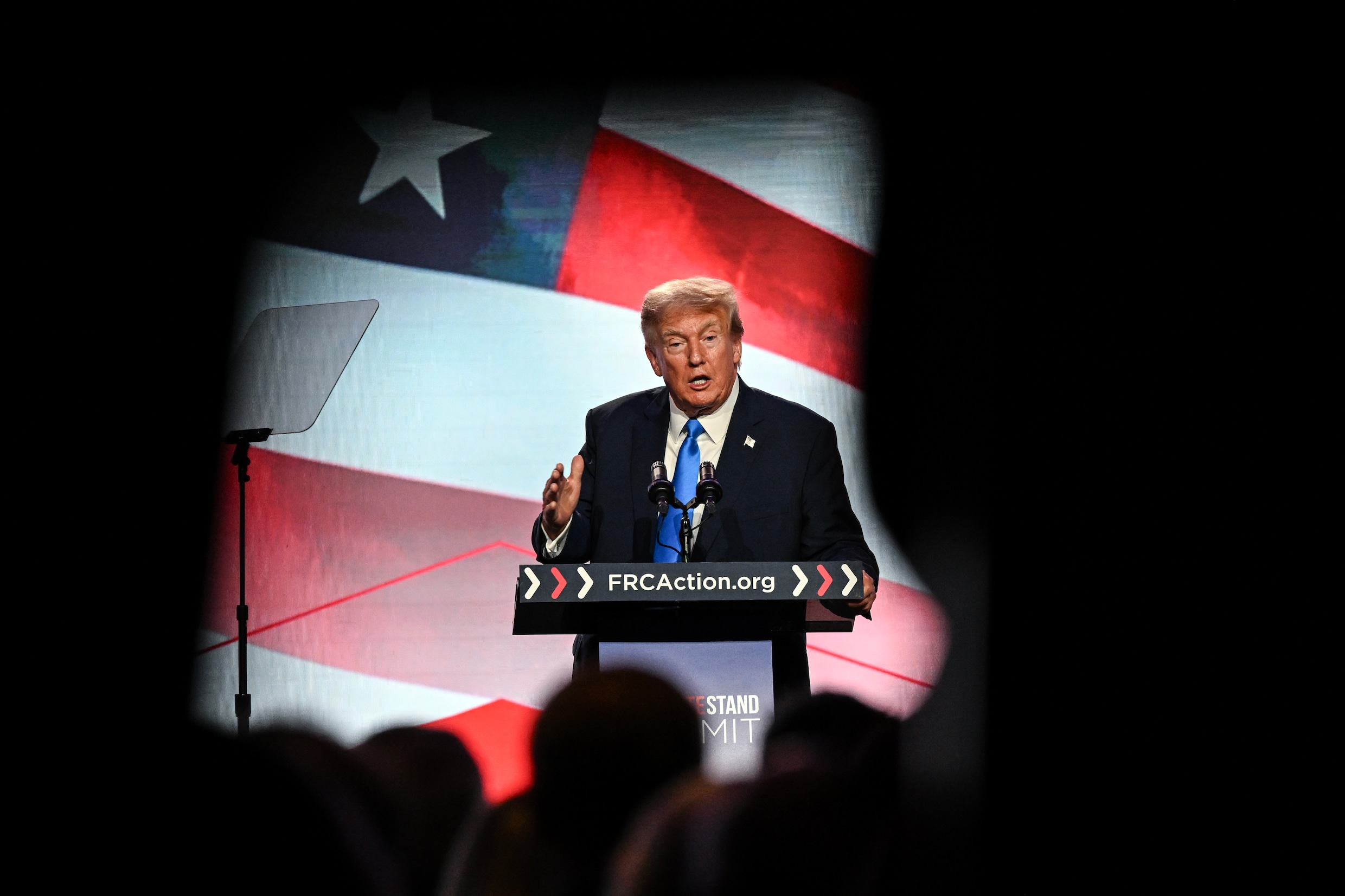 Hoe Donald Trump zijn partij omvormt tot Trump-kerk: ‘Hij is de ...
