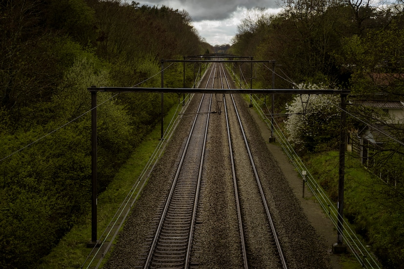 Een gesloten slagboom negeren: levensgevaarlijk, maar waarom doen we ...