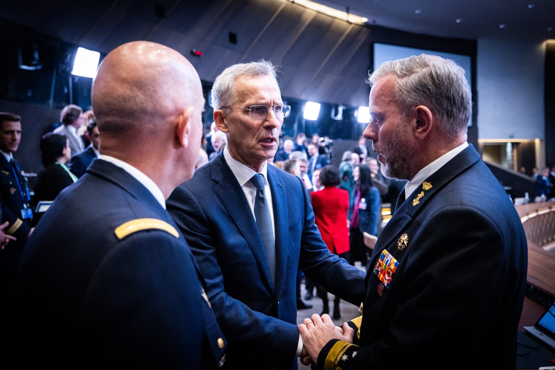 Live - Oekraïne. Finland overweegt landmijnen te leggen aan grens met ...