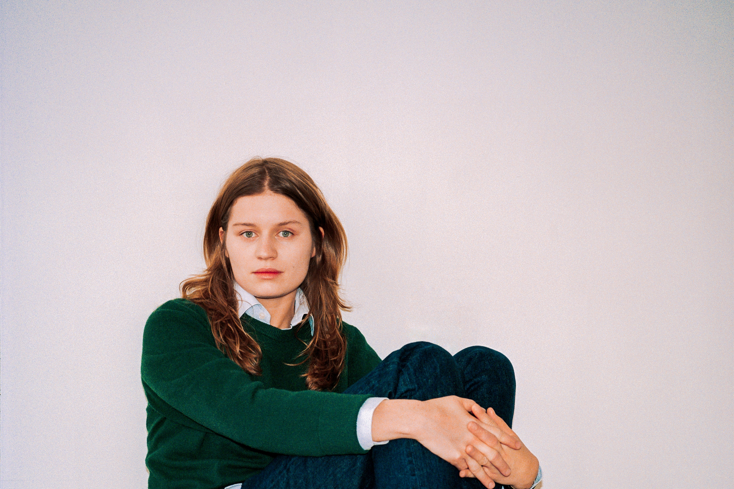 Noorse altpopster Marie Ulven alias Girl In Red: ‘Ik ben lang te streng ...