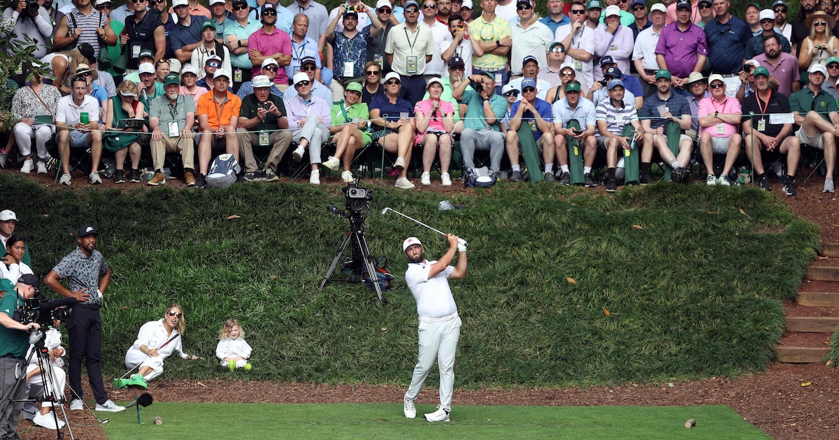 De golfer van 500 miljoen keert terug voor zijn tweede groene jasje ...