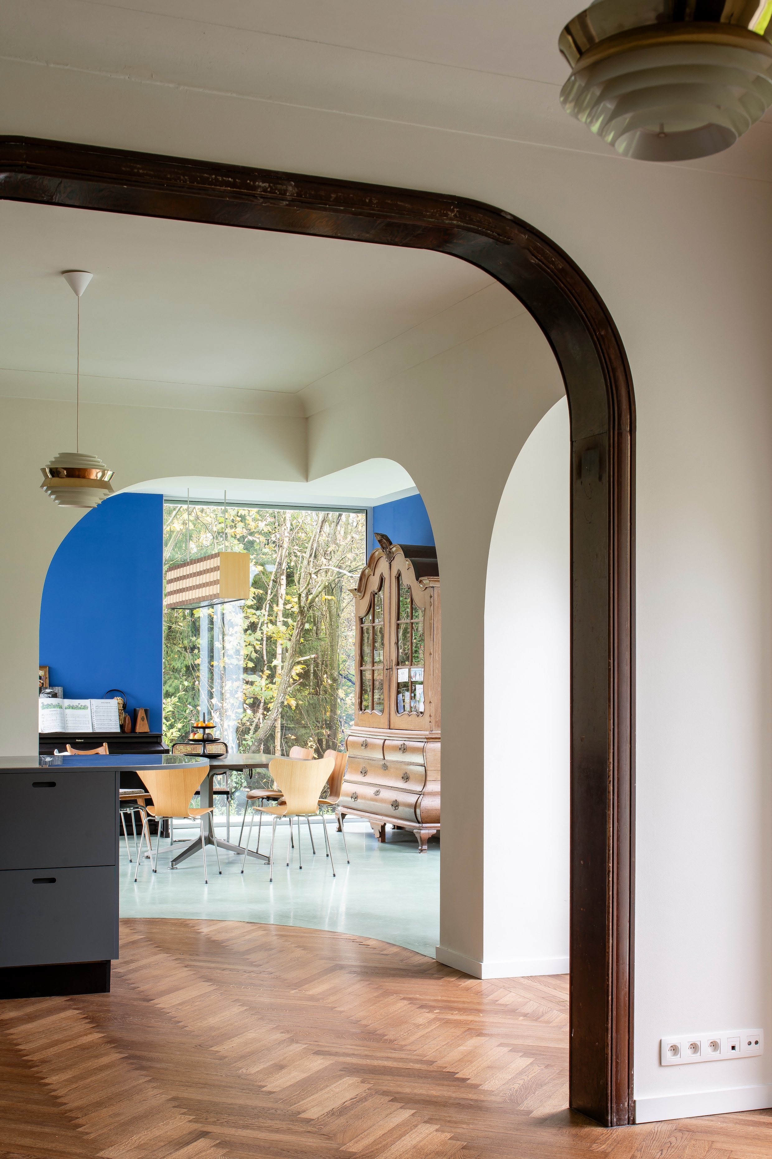 Het perfecte huis op de perfecte plaats: binnenkijken in een art ...