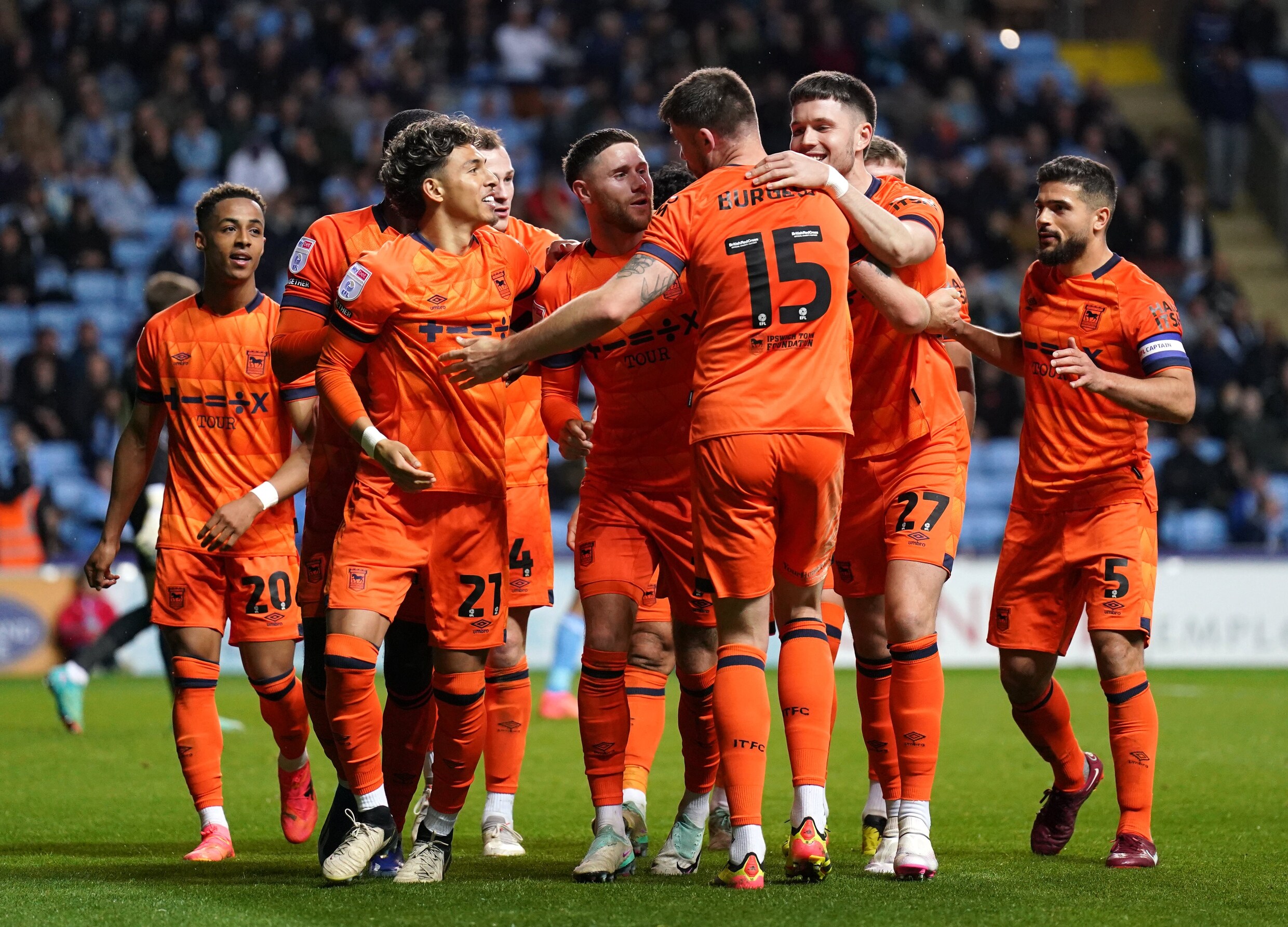 Na ruim twintig jaar klopt Ipswich Town op de deur van de Premier League | De Morgen