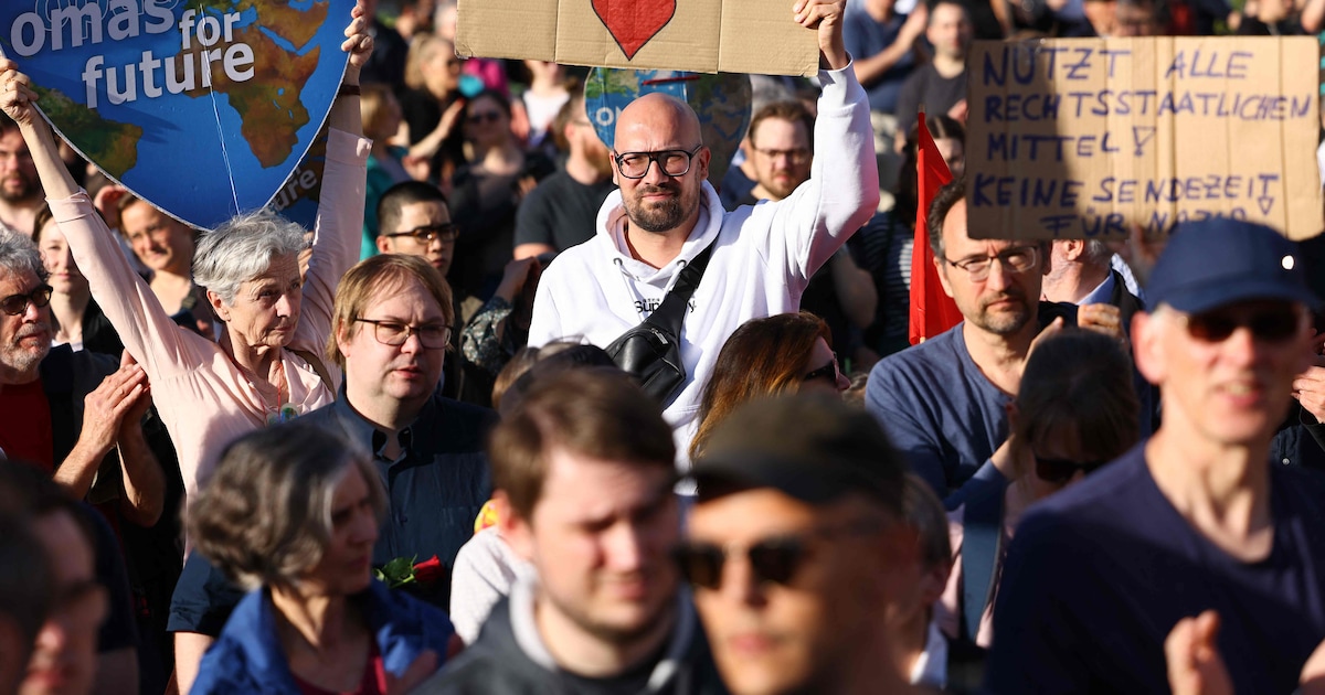 Expert over aanvallen op Duitse politici: ‘Nieuwe stap die laat zien ...