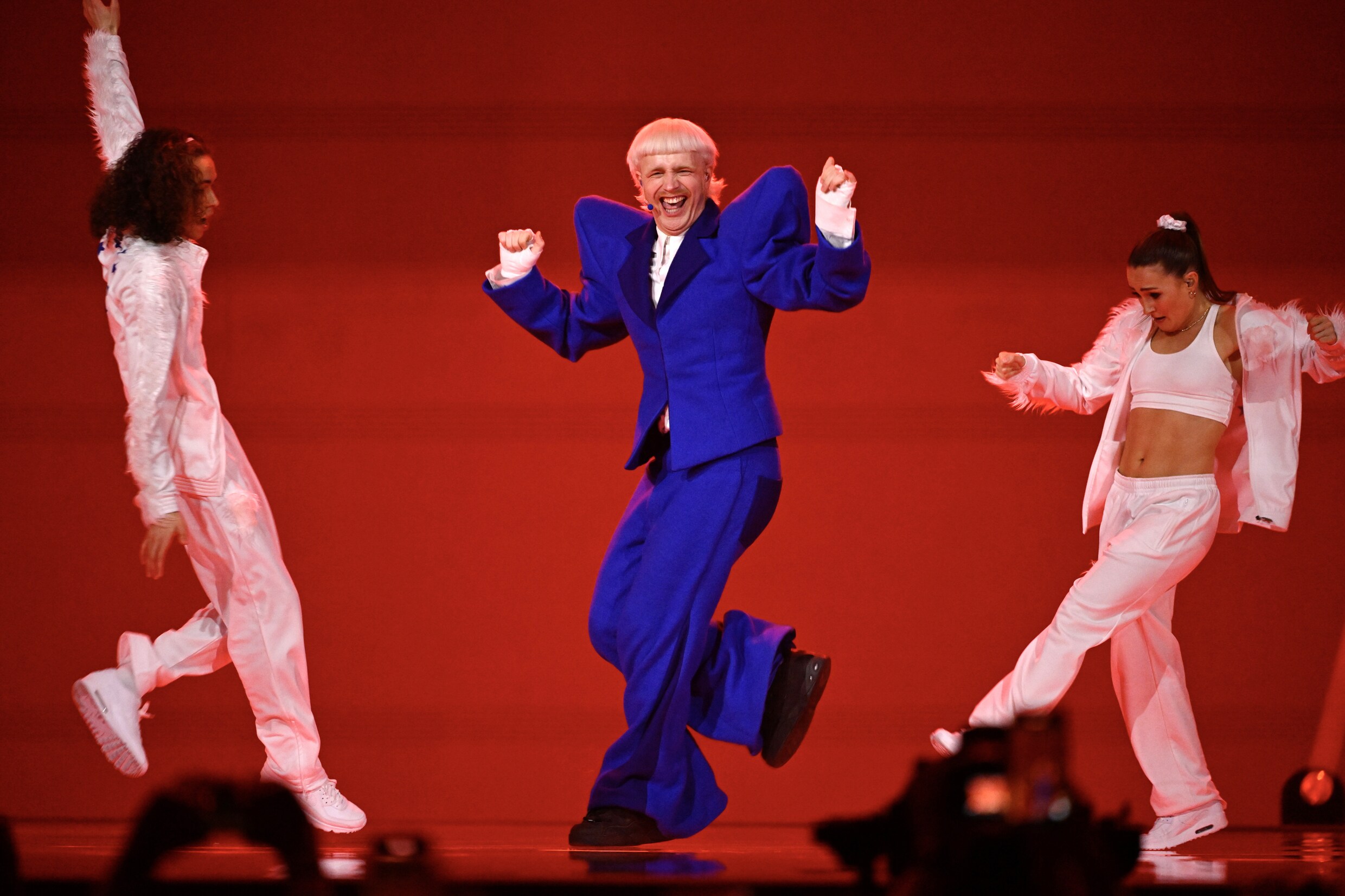 Raadselachtige sneren, steeds kregeliger en de Nederlandse vlag als ...