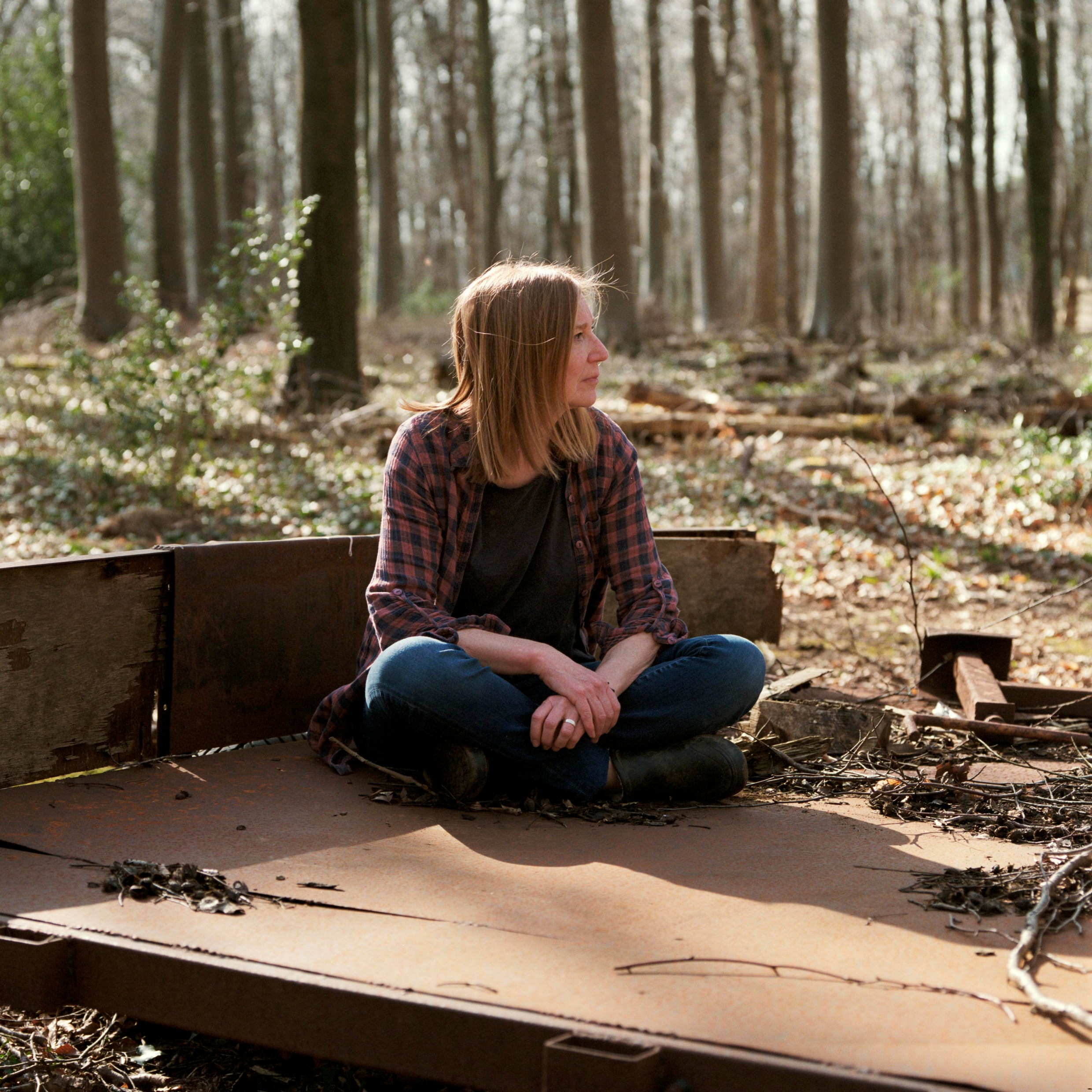 Beth Gibbons debuteert solo met ‘Lives Outgrown’: smeltende ijspegel ...