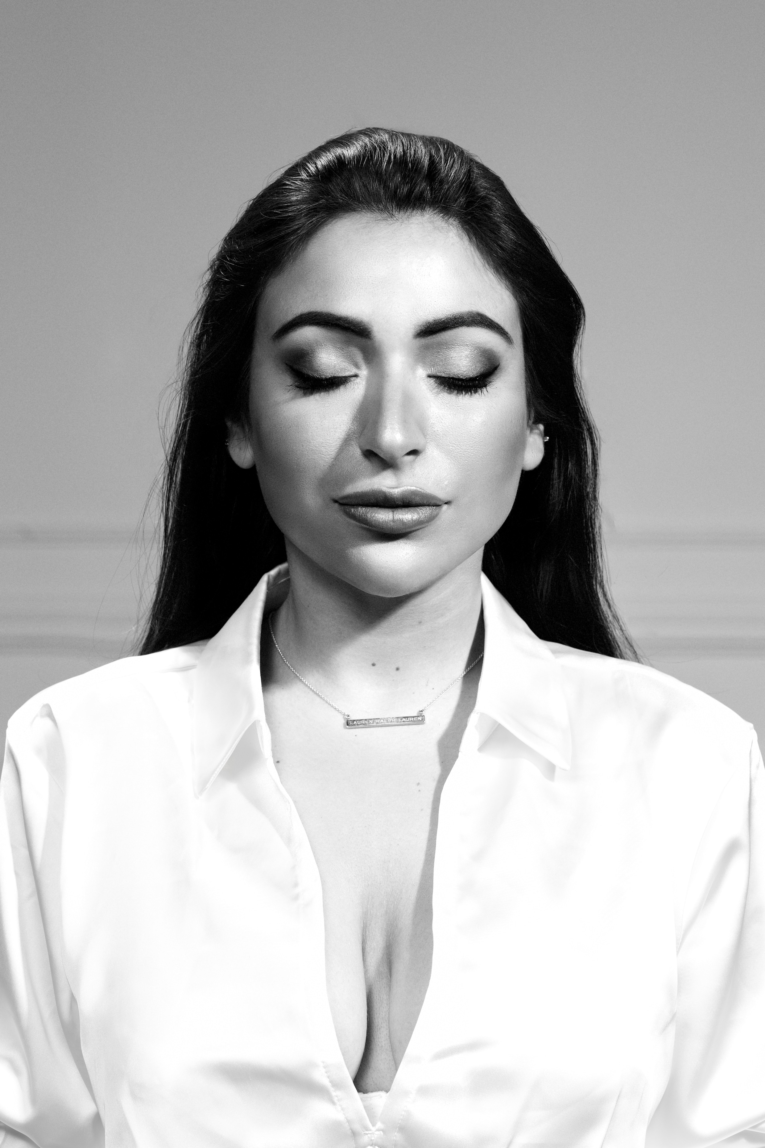 Lale Gül: ‘Ik ben dood voor mijn moeder. Dus is ze dood voor mij’ | De ...