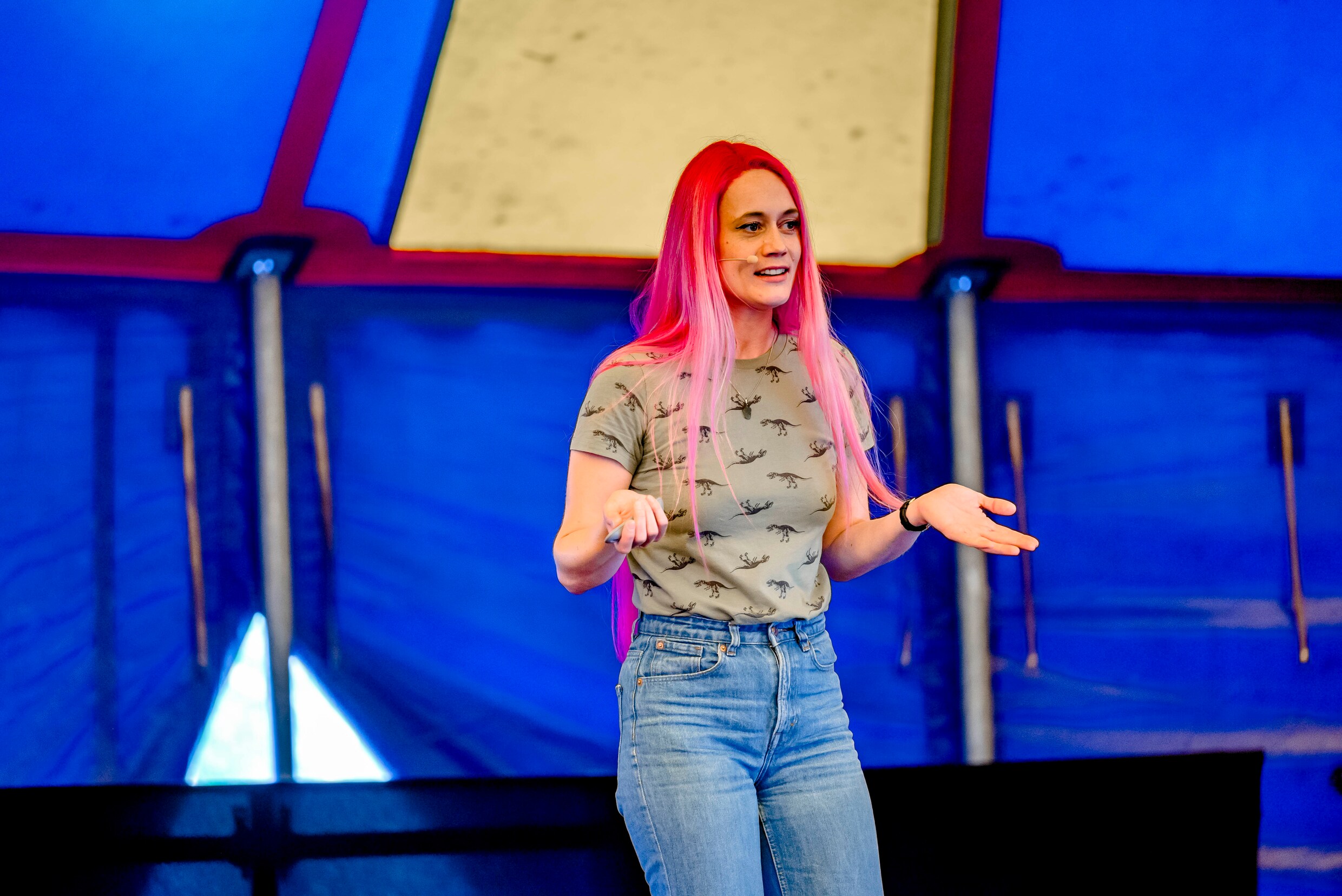 ‘Ik heb Lieven Scheire uitgelegd hoe hij zijn vergeelde spaceshuttle ...