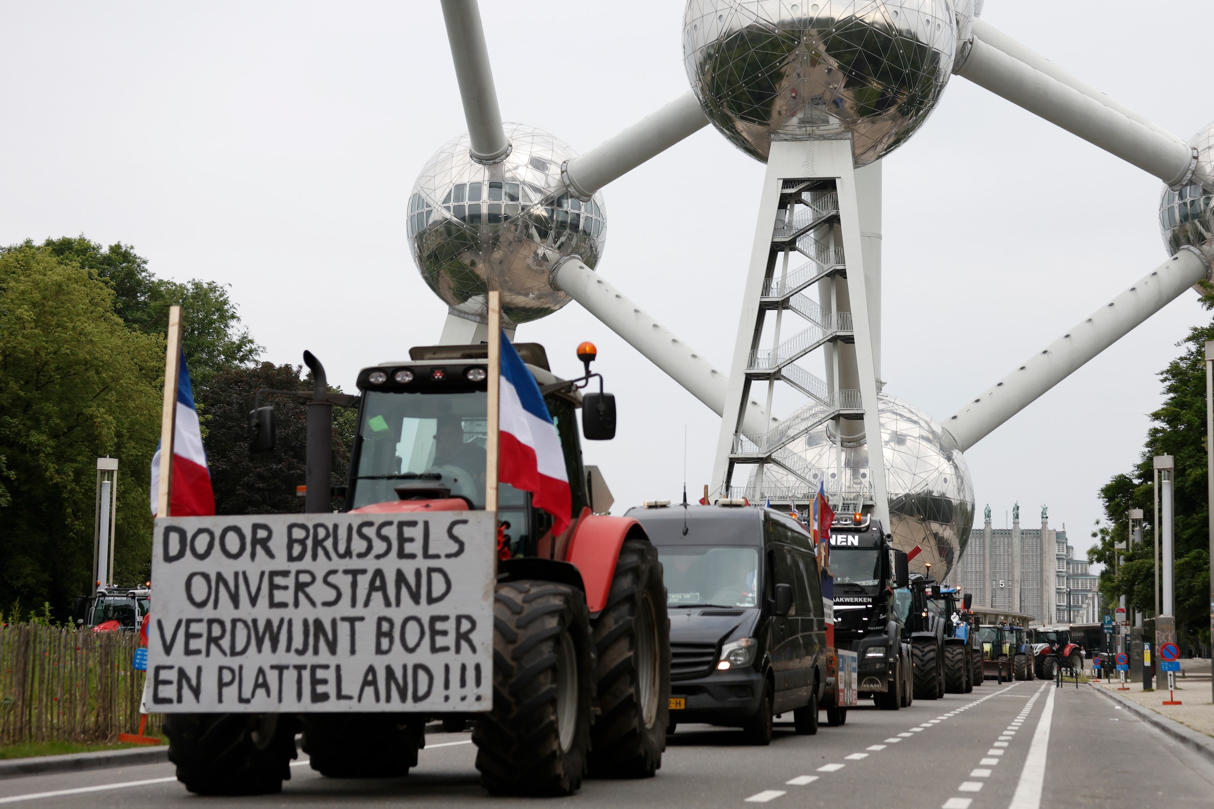 Opnieuw honderden tractoren in Brussel voor boerenprotest: hinder op ...
