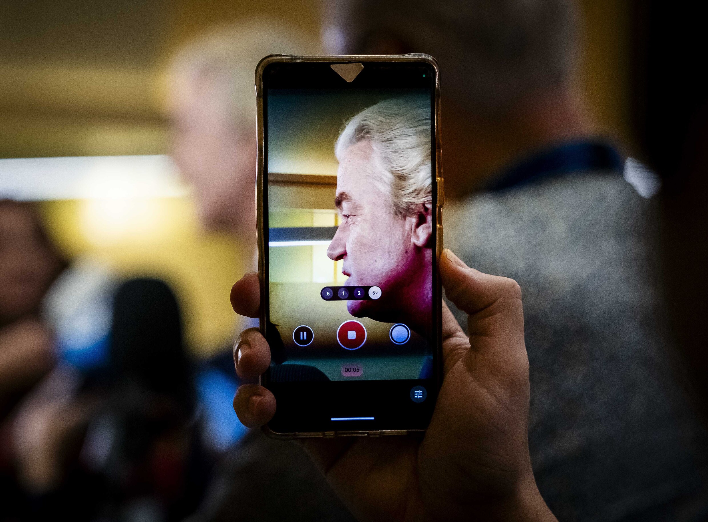 ‘Radicaal-rechts hanteert een soort trumpiaanse logica van ondermijning’: over de inzet van de ...