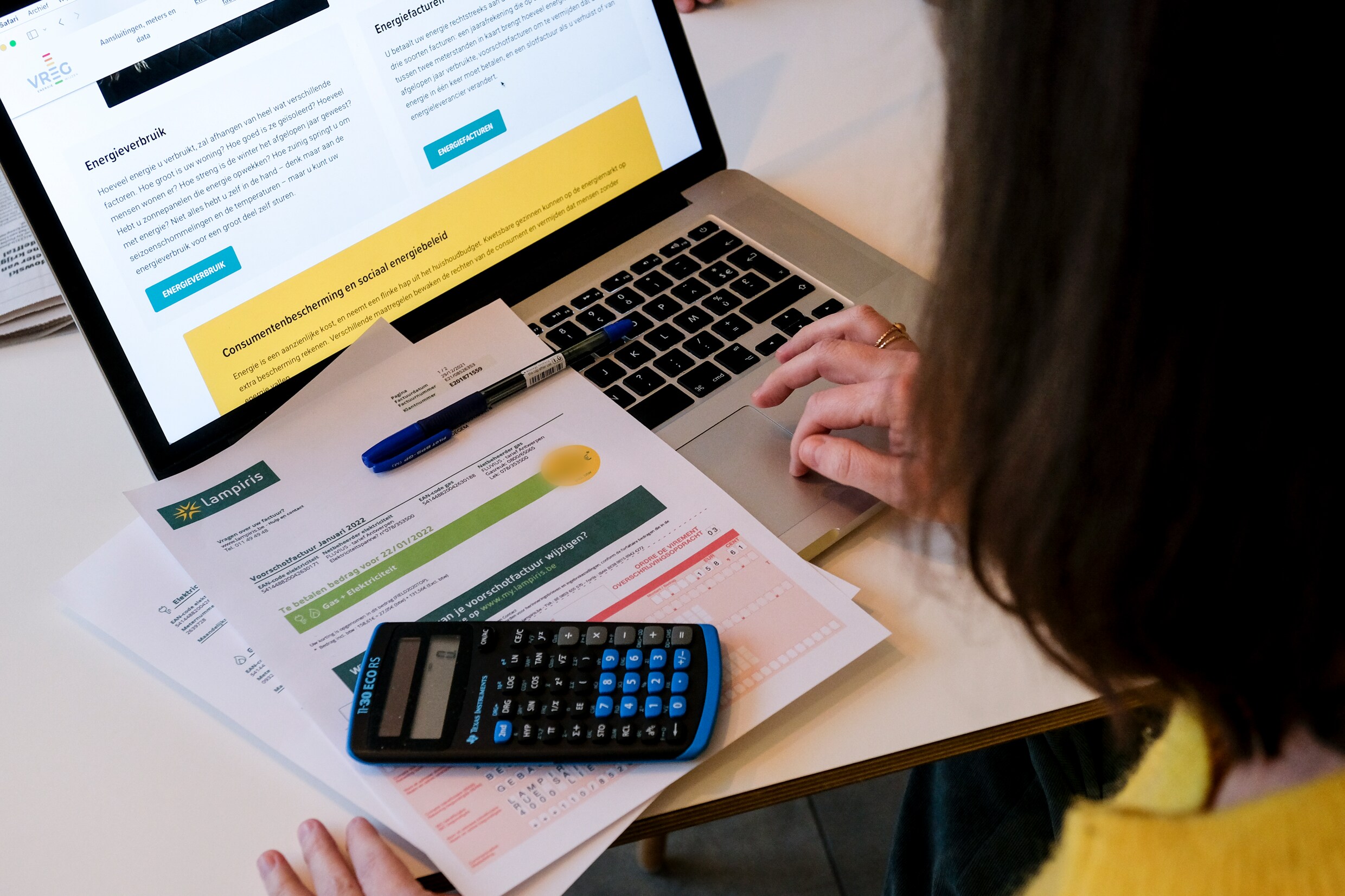 Mogelijk betaalt u 1.328 euro te veel: overstappen naar nieuw ...