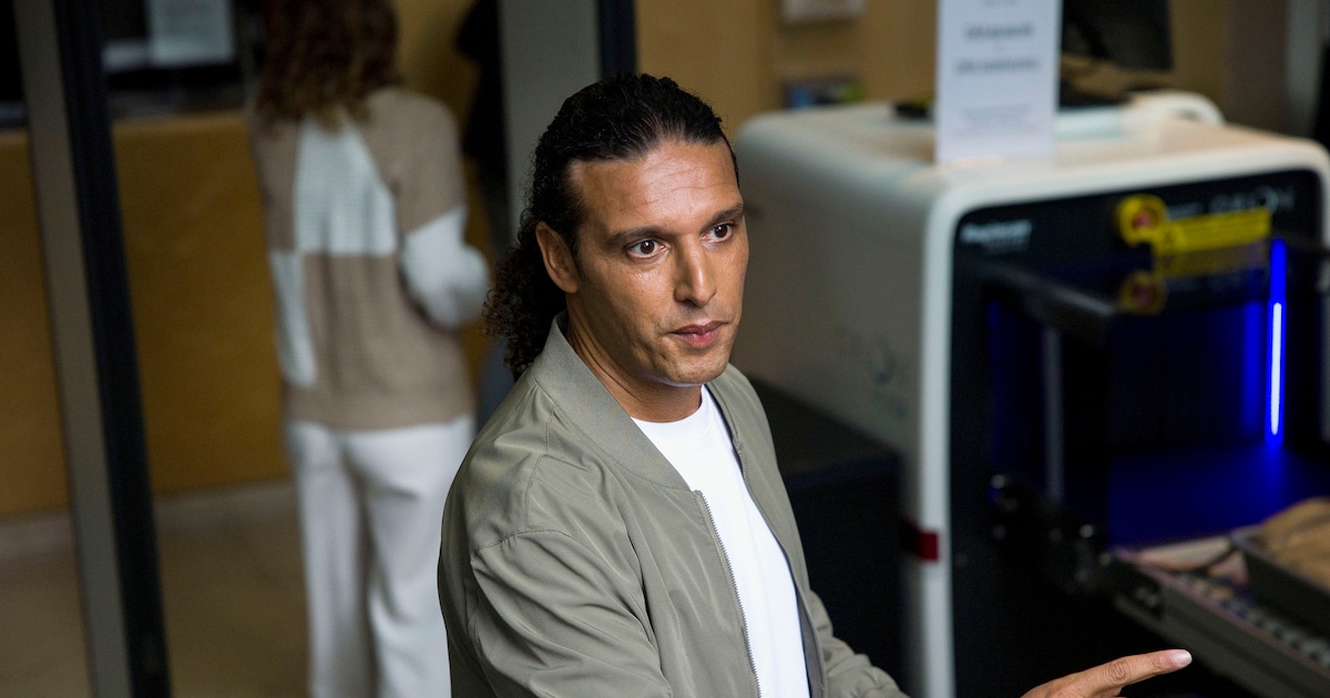 Nederlandse rapper Ali B veroordeeld tot twee jaar cel vanwege verkrachting en poging tot ...