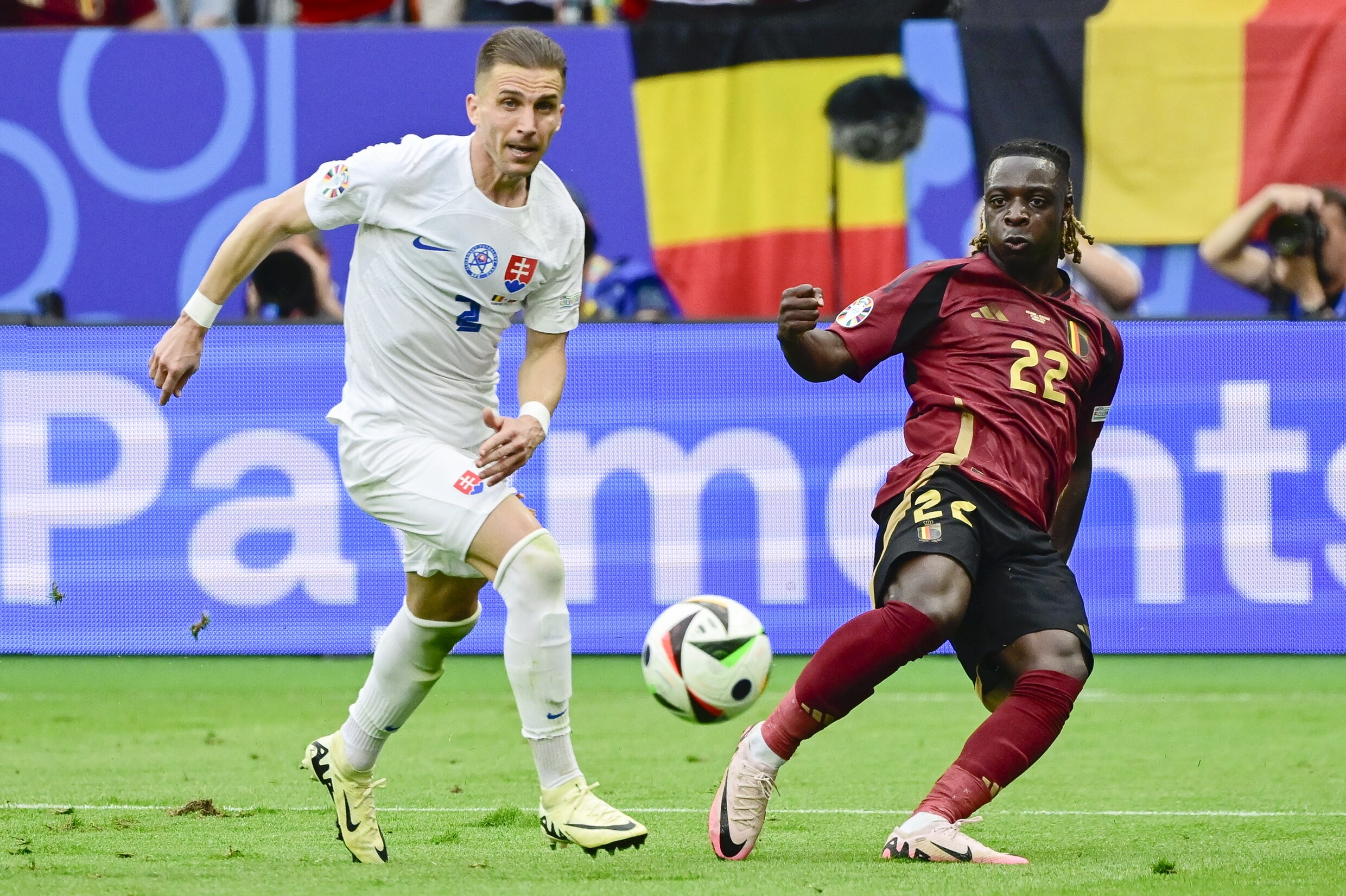 Antihelden van de avond: Doku en Lukaku. En toch ook Tedesco, met zijn ...