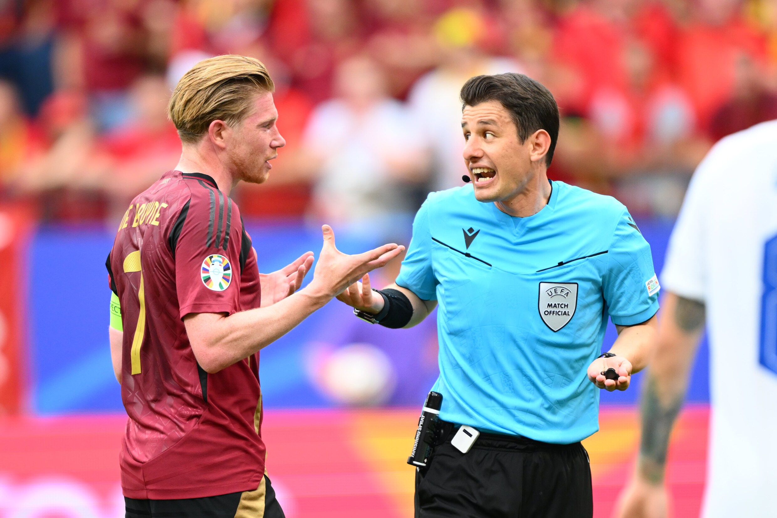 ‘De Rode Duivels gingen door een hel’ en ‘een schandalige beslissing ...