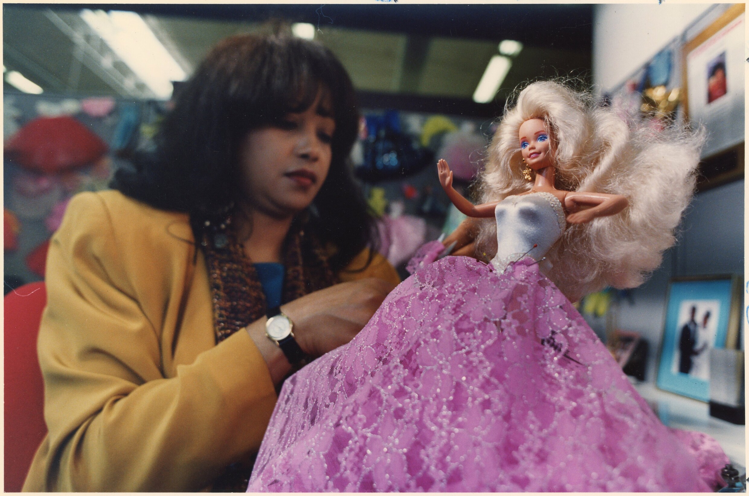 Barbie was 21 jaar lang wit en had doorgaans blonde haren: nieuwe docu ...