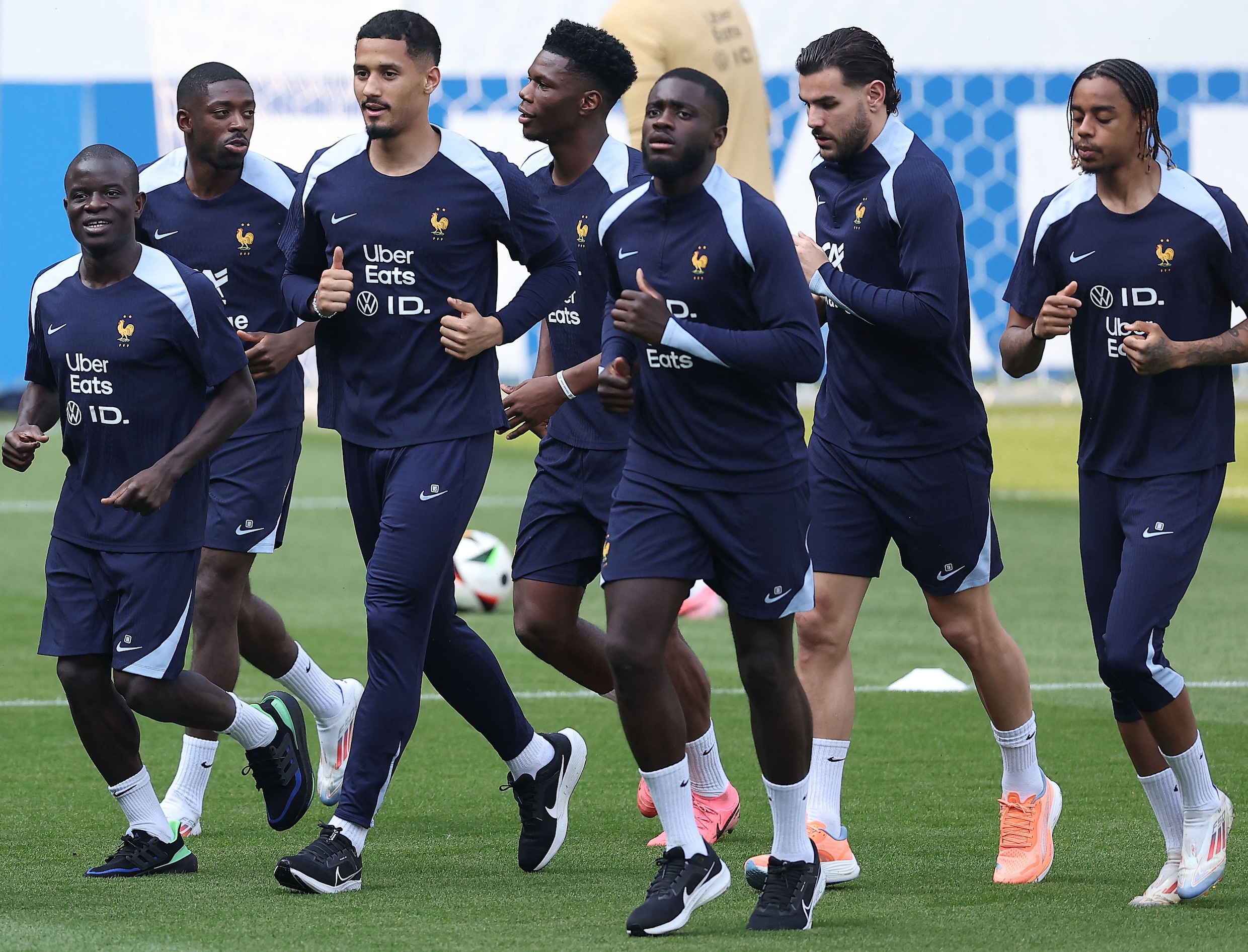 De Franse aanval hapert: ‘Maar de Belgen spelen nog middelmatiger’ | De ...