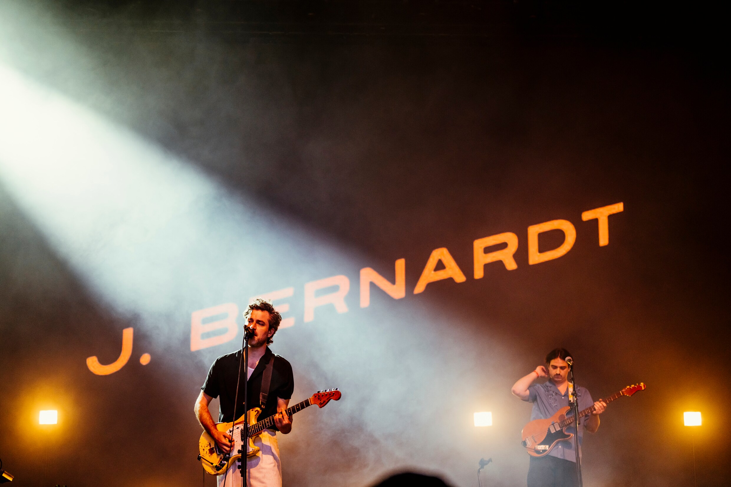 J. Bernardt wrong op Rock Werchter zijn hart en zijn stembanden uit ...