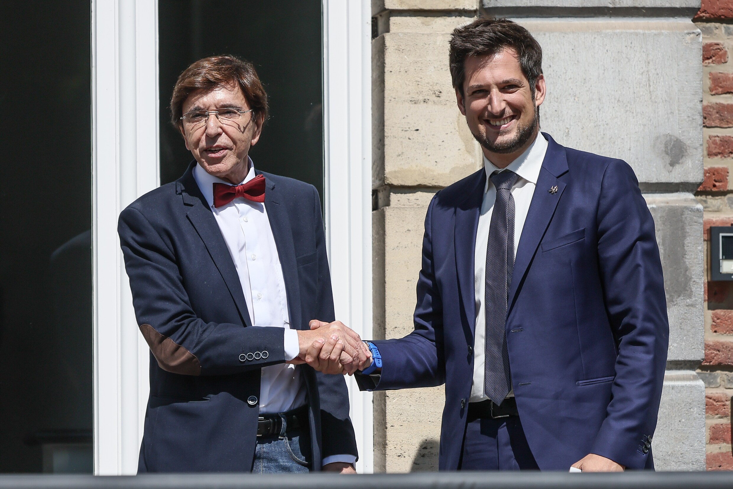 Nieuwe Waalse minister-president Adrien Dolimont is jong en onervaren ...