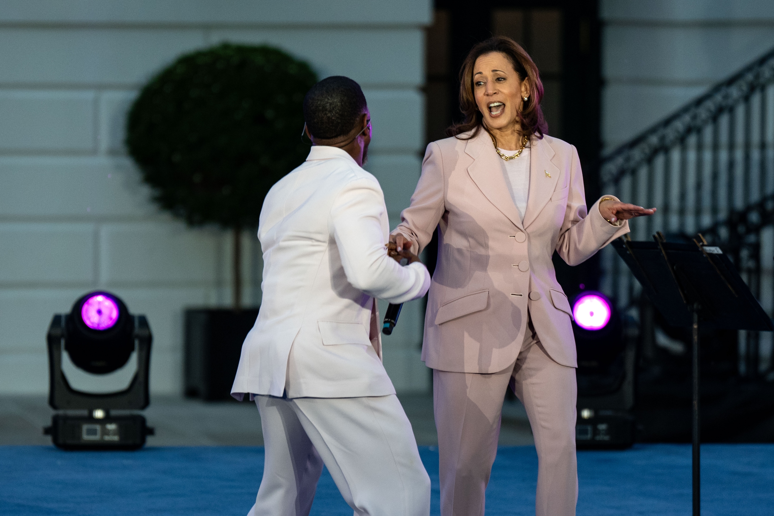 Lang speelde Kamala Harris op veilig, durft ze nu wel de sprong te ...