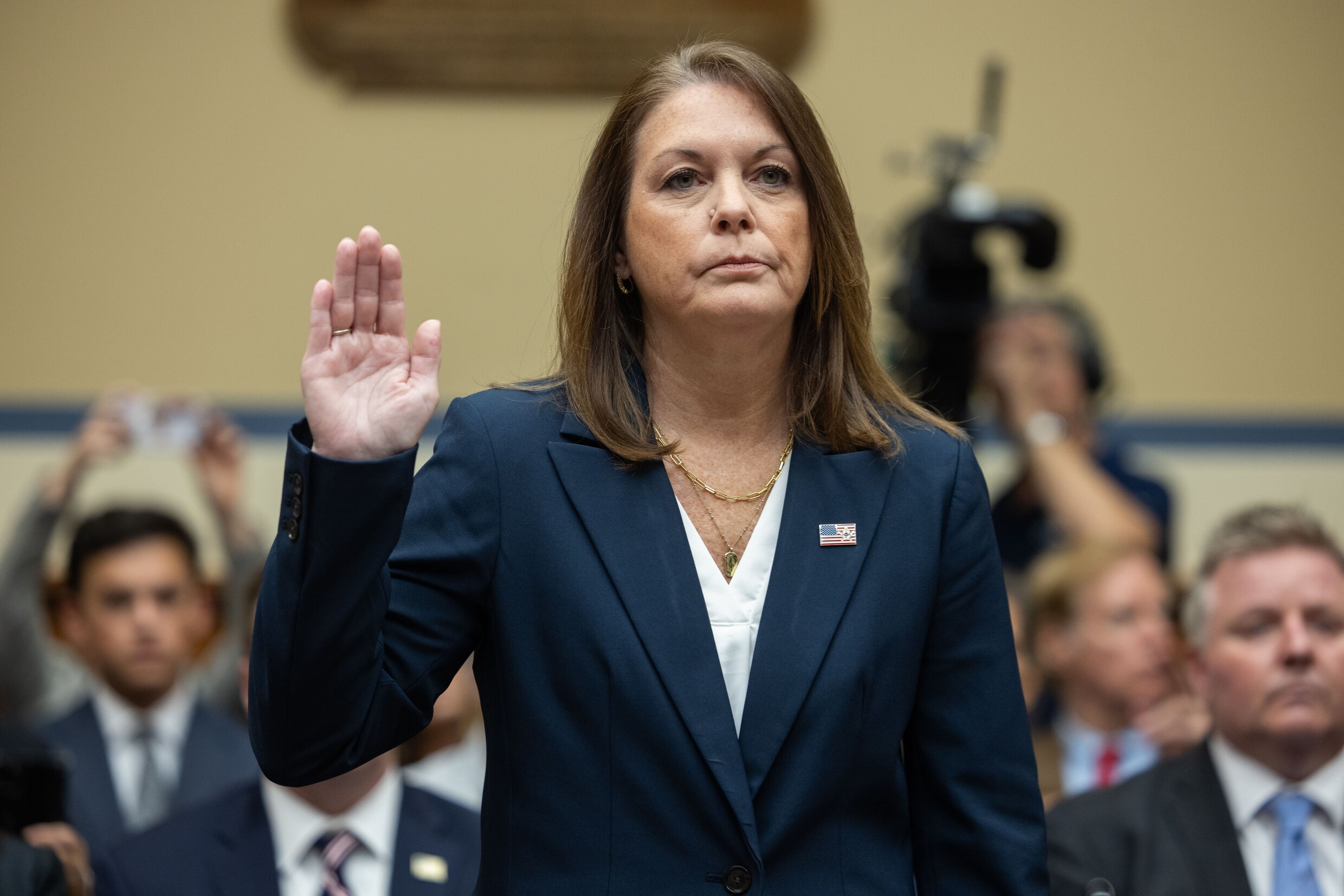 Hoofd Secret Service stapt op na mislukte moordaanslag Trump | De Morgen