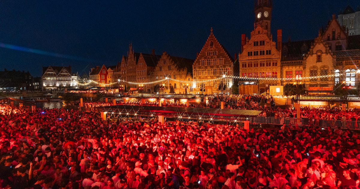 Pleinen op de Gentse Feesten bleven vrijdag uur langer open door ...