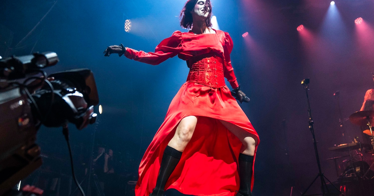 Sylvie Kreusch sneed op Pukkelpop haar discipelen vakkundig de adem af ★★★★☆ | De Morgen