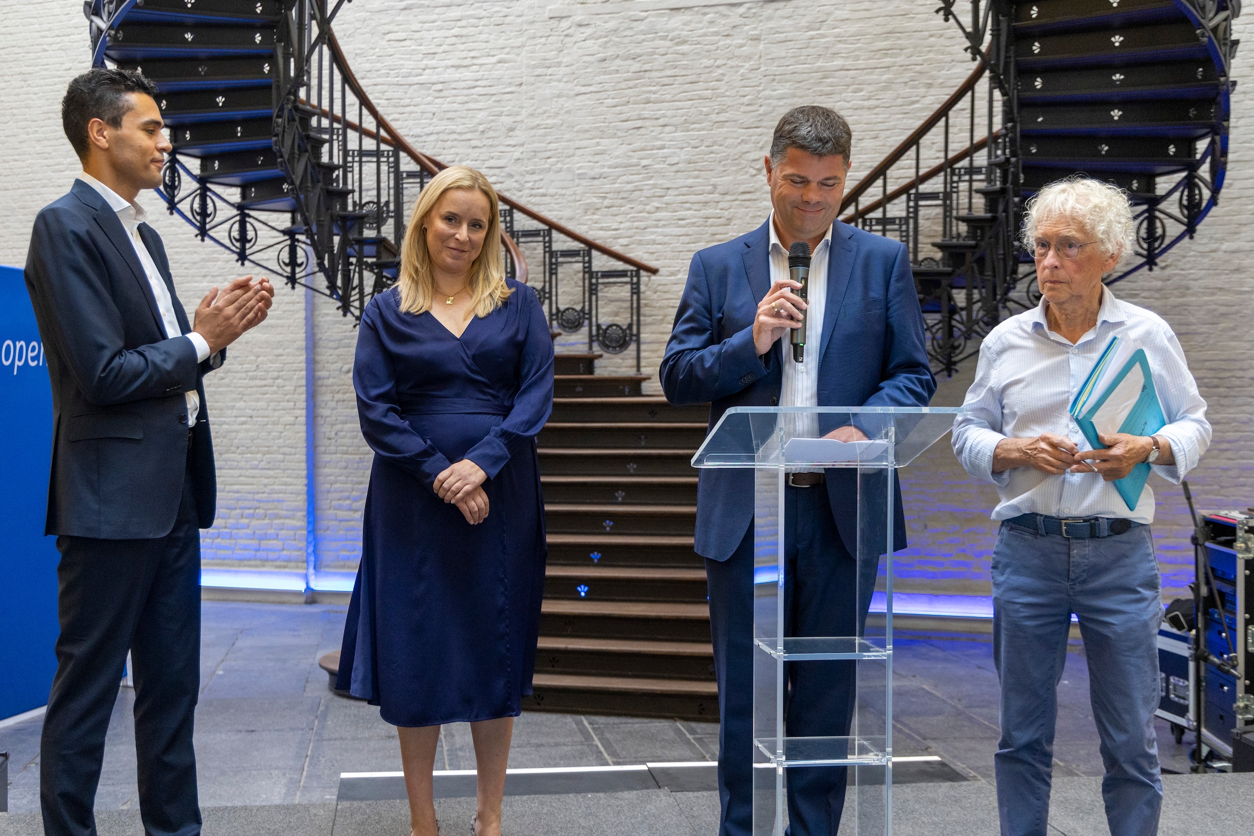 Eva De Bleeker verkozen tot nieuwe voorzitter van Open Vld: ‘Een nieuw ...