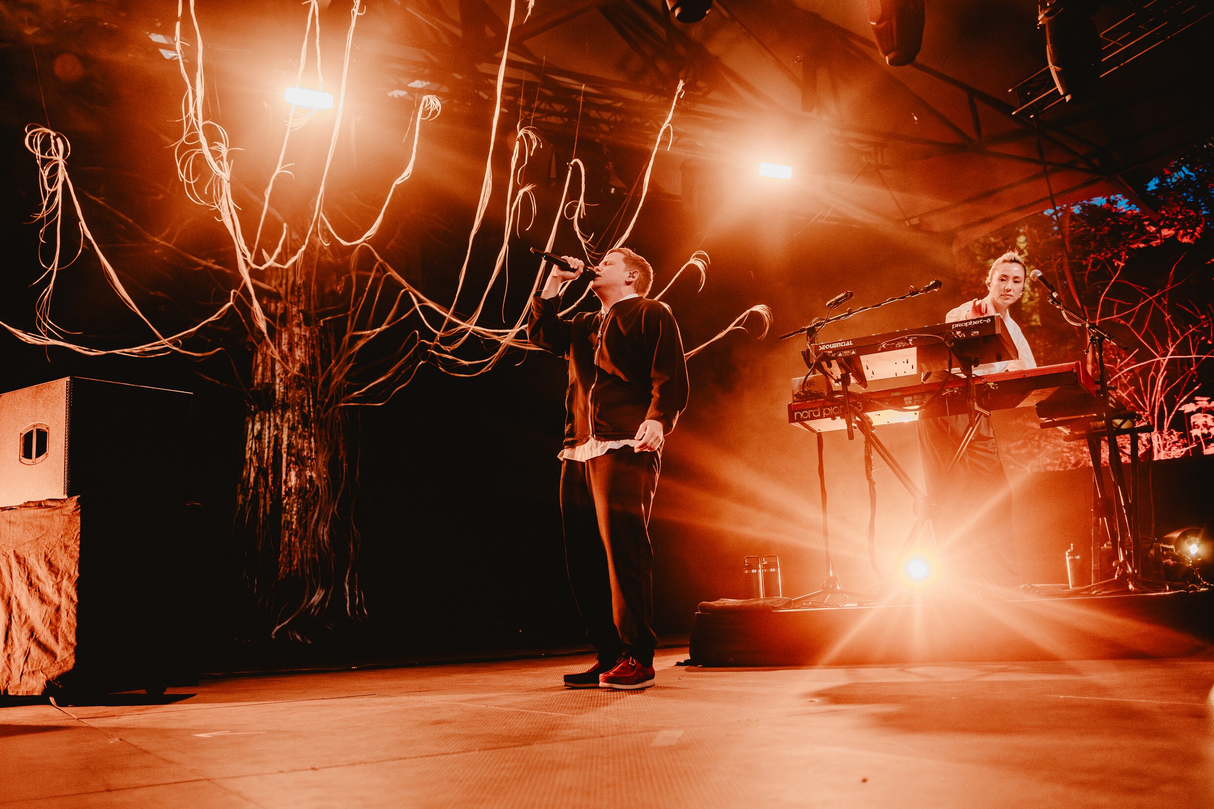 Kae Tempest in het OLT: Een concert dat recht uit het hart kwam, en ...