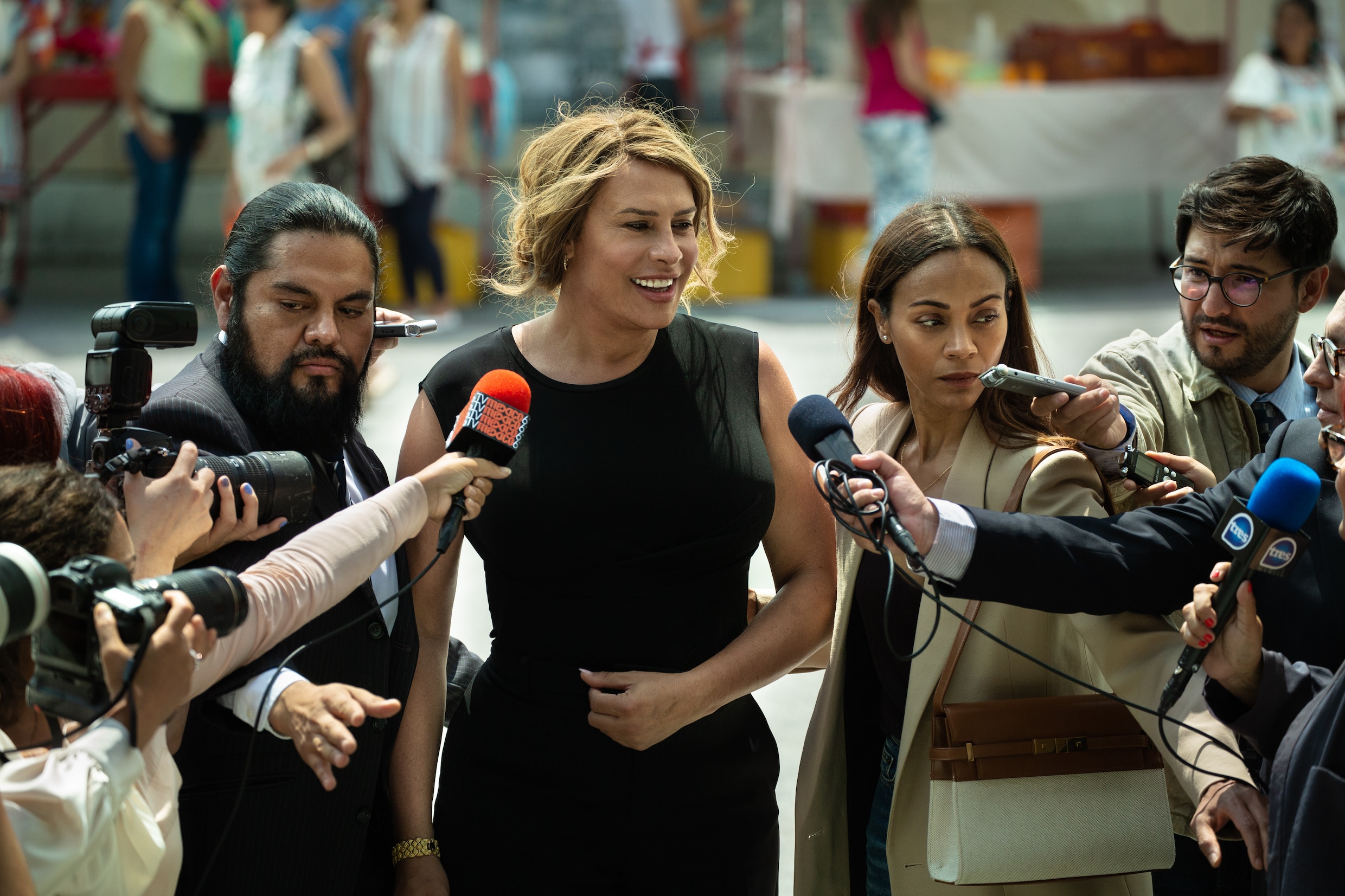 ‘Sorry heren, vrouwen zijn de volgende stap in de evolutie van de mens’: actrices over ‘Emilia ...