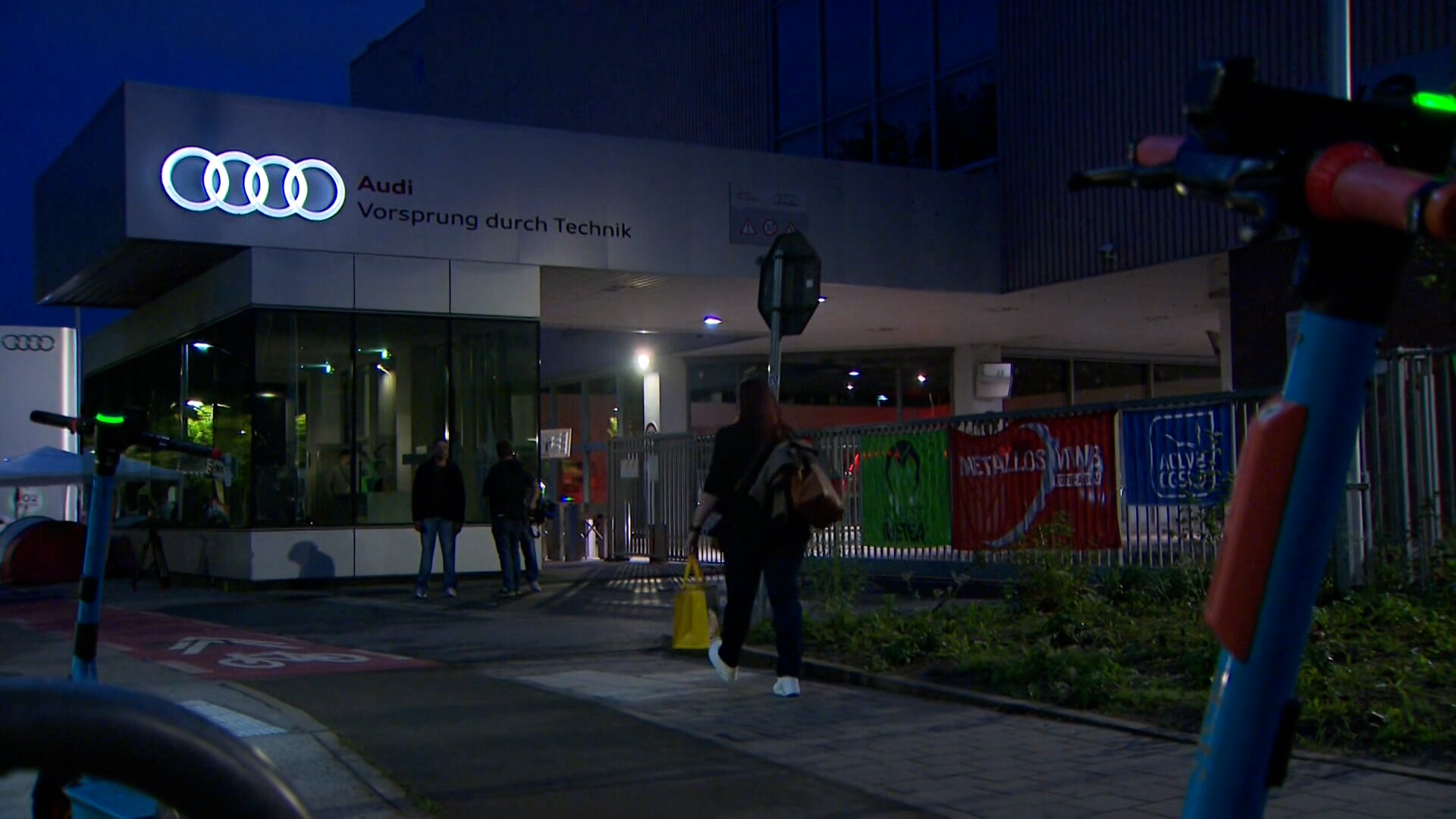 Personeel van Audi-fabriek in Vorst legt werk neer: ‘Totaal geen ...