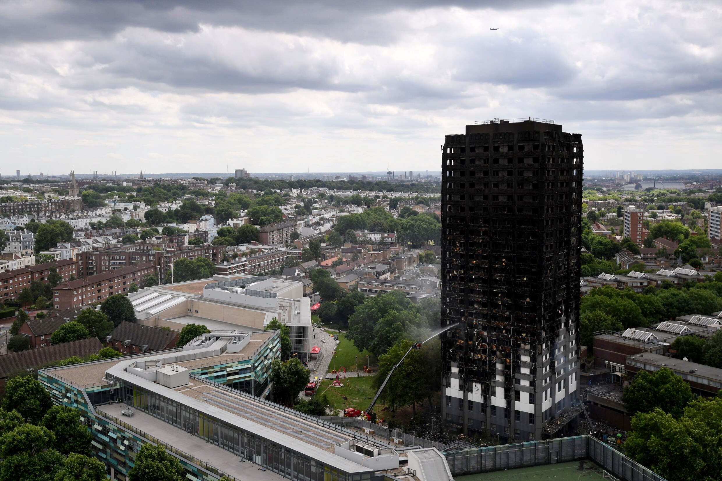 Acht jaar na brand die 72 mensen het leven kostte gaat Londen Grenfell ...