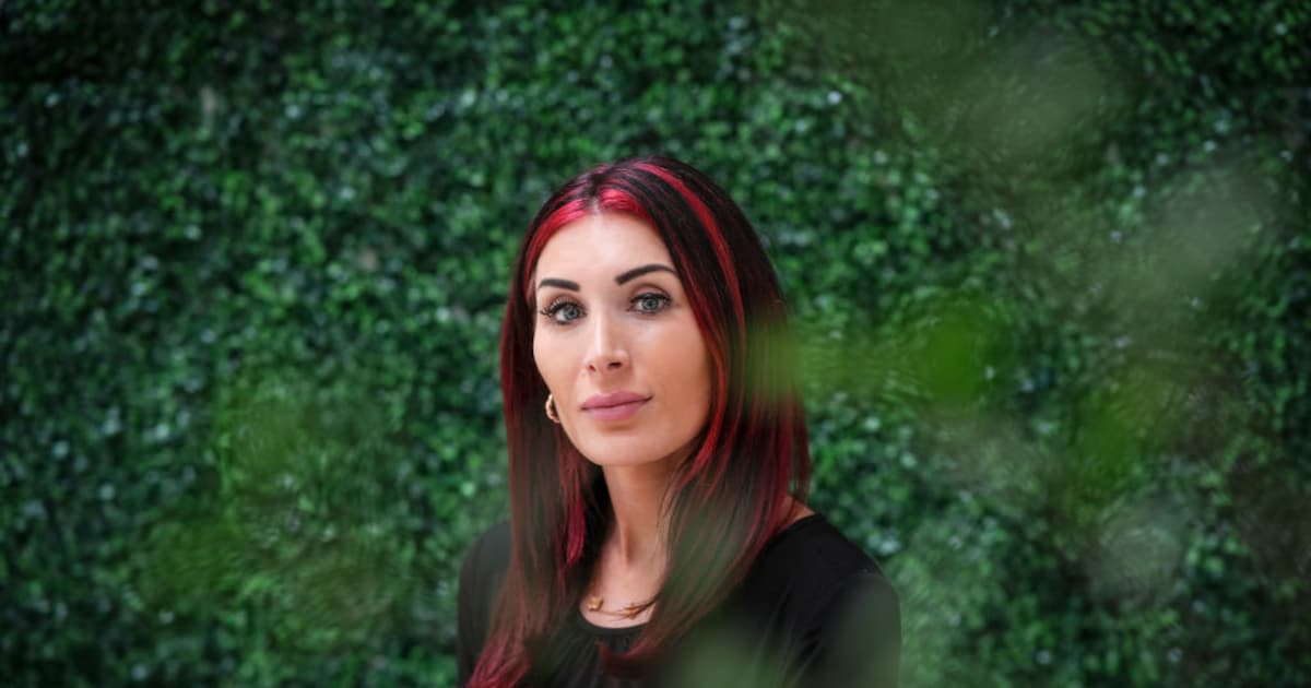 Rechtse complotdenker bedankt voor bewezen diensten door Trump | De Morgen